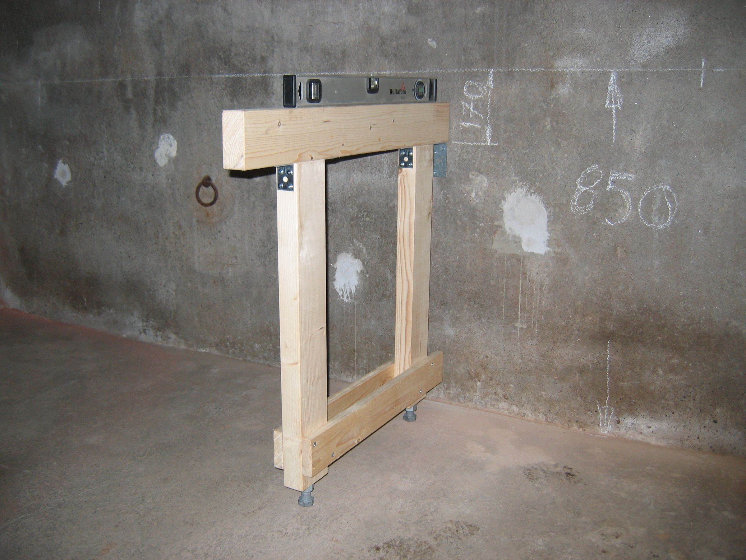 Extreme Heavy Duty Work Bench : 9 Steps (with Pictures) - Instructables