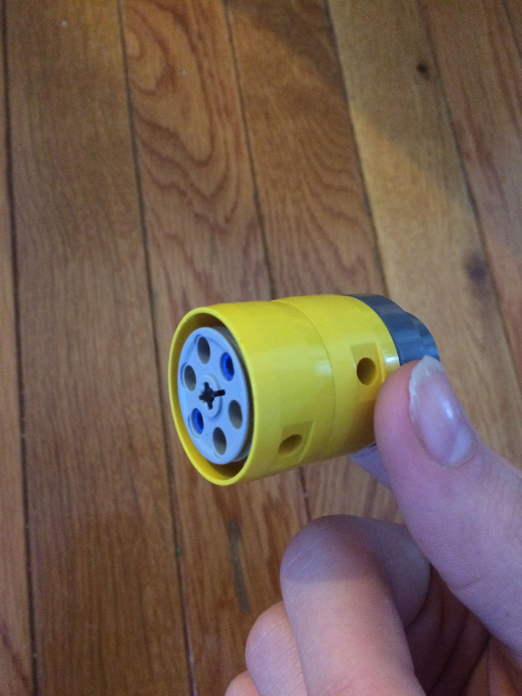 Lego Laser Shotgun : 4 Steps - Instructables