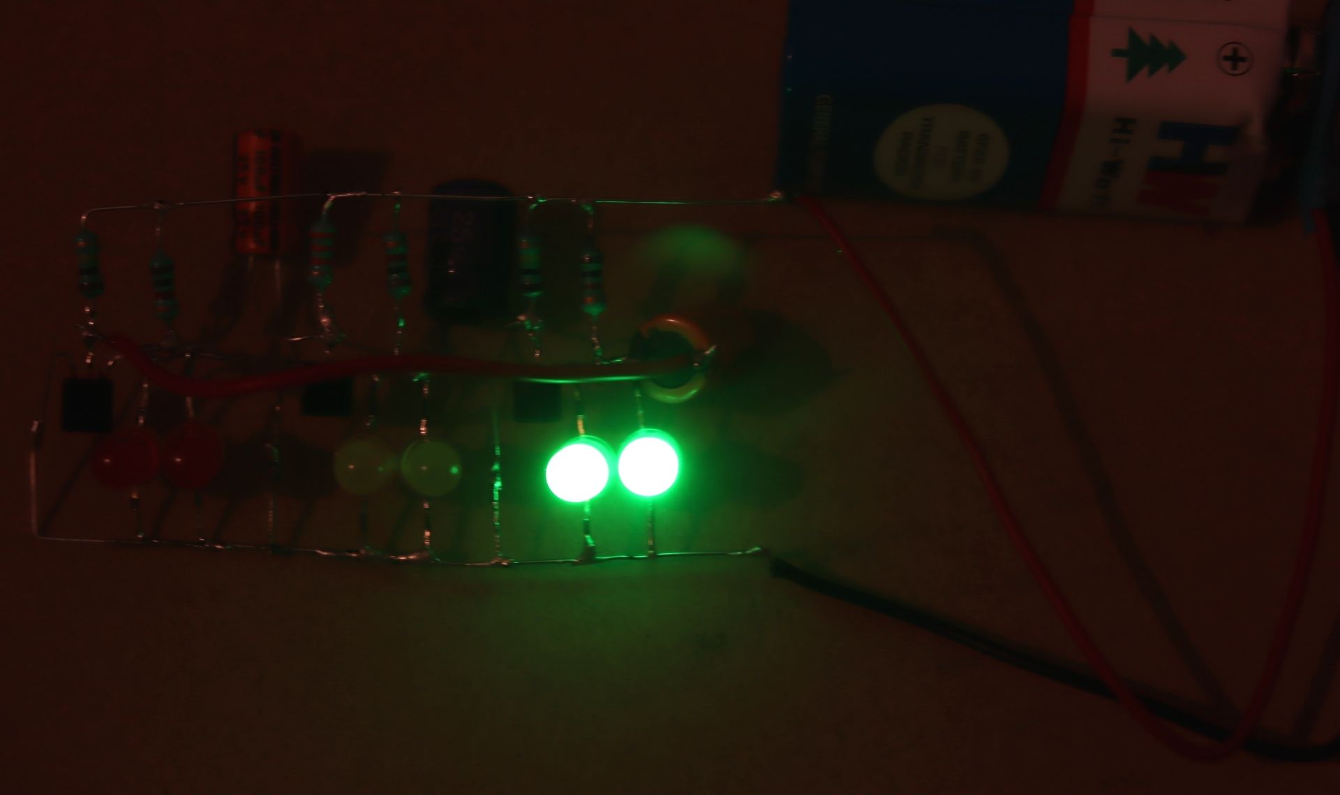 Traffic Light Project : 15 Steps - Instructables