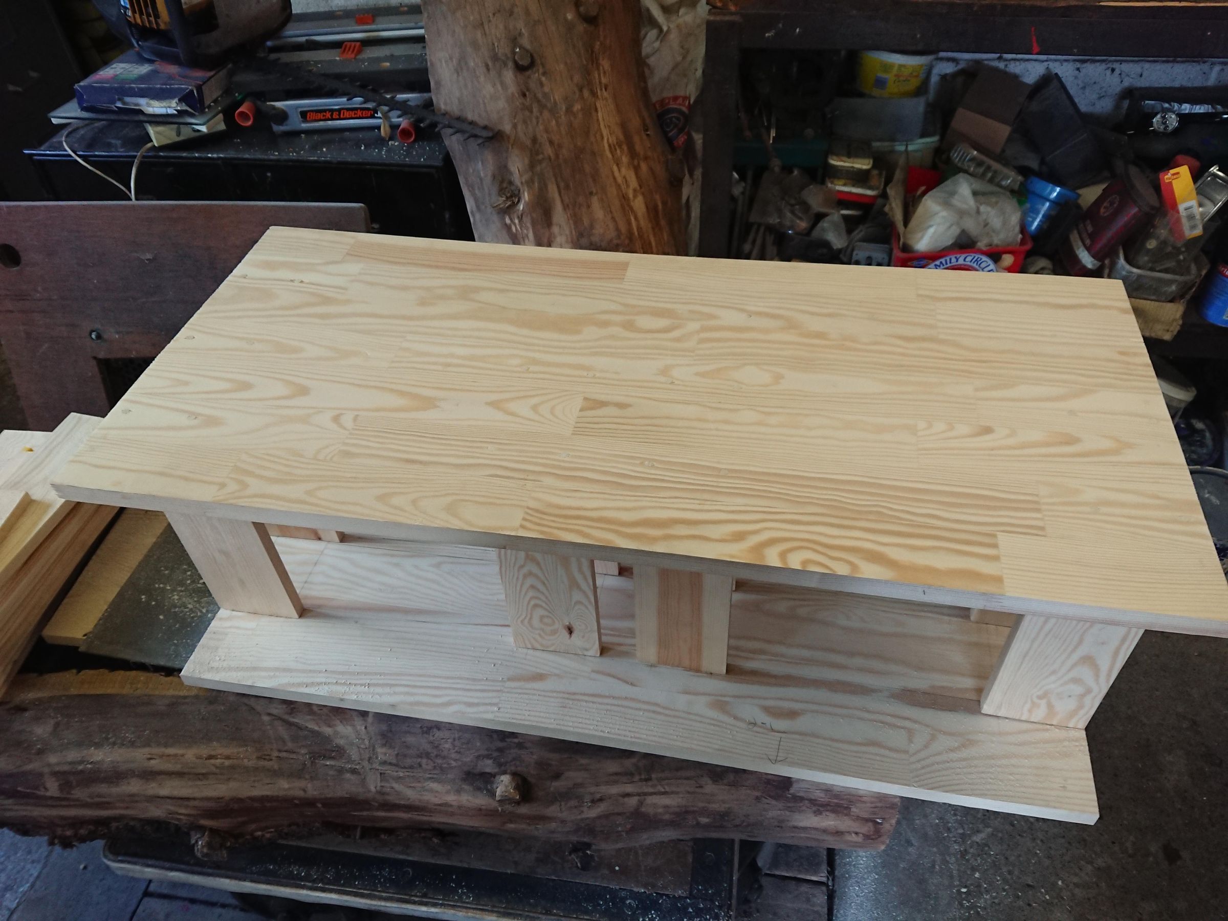 The "Work From Home" Solid Oak & Pine Kitchen Table : 11 Steps (with ...