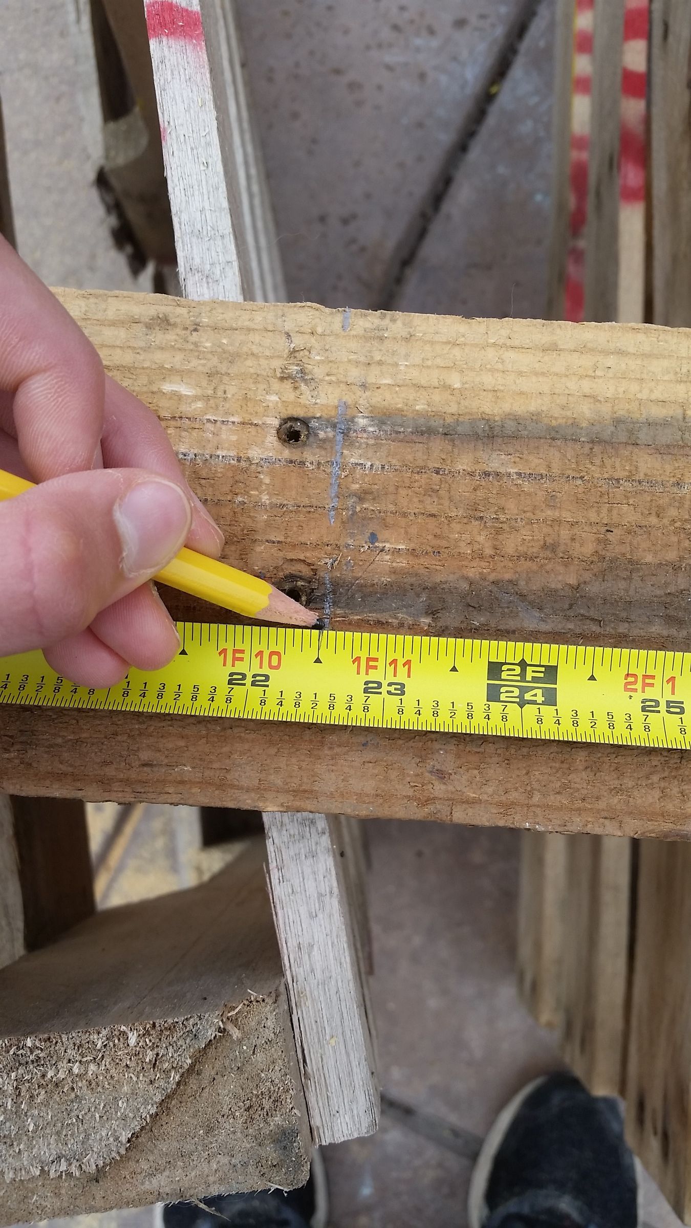 Kicker Ramp Made From Old Wooden Pallet : 7 Steps - Instructables