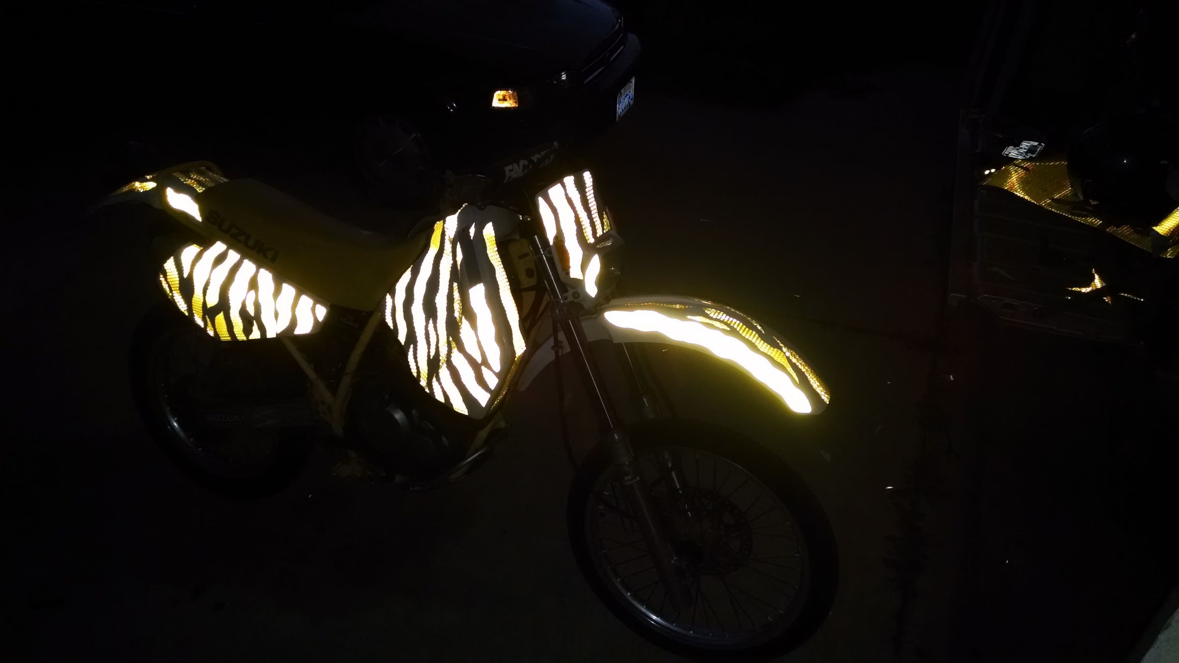 Reflective Motorcycle Tiger Stripes : 4 Steps - Instructables