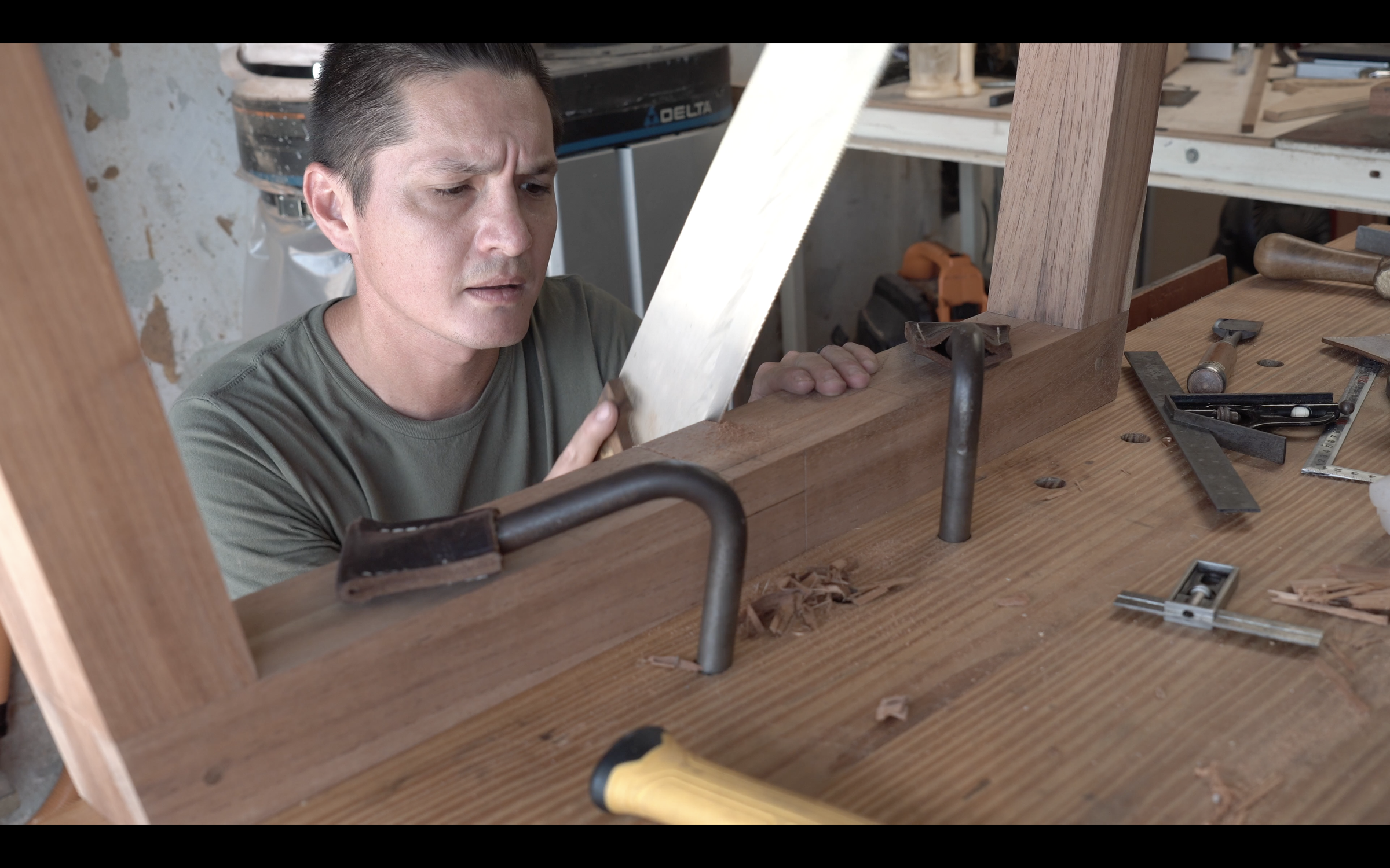 Modern Dining Table - Traditional Joinery : 10 Steps (with Pictures ...