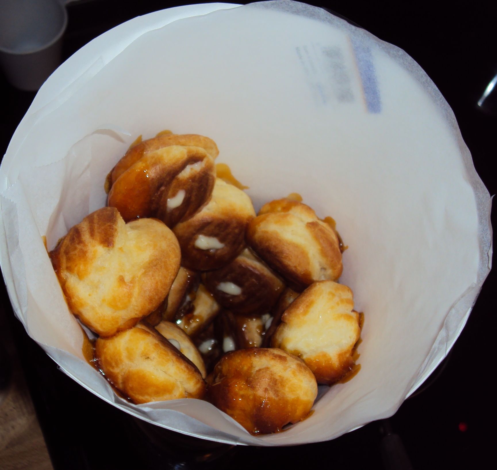 Croquembouche - Cream Puff Tower : 11 Steps (with Pictures) - Instructables