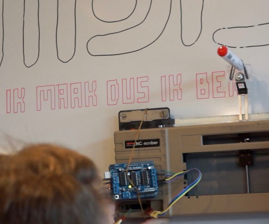 Whiteboard Plotter 7 Steps Instructables whiteboard-plotter-7-steps-instructables