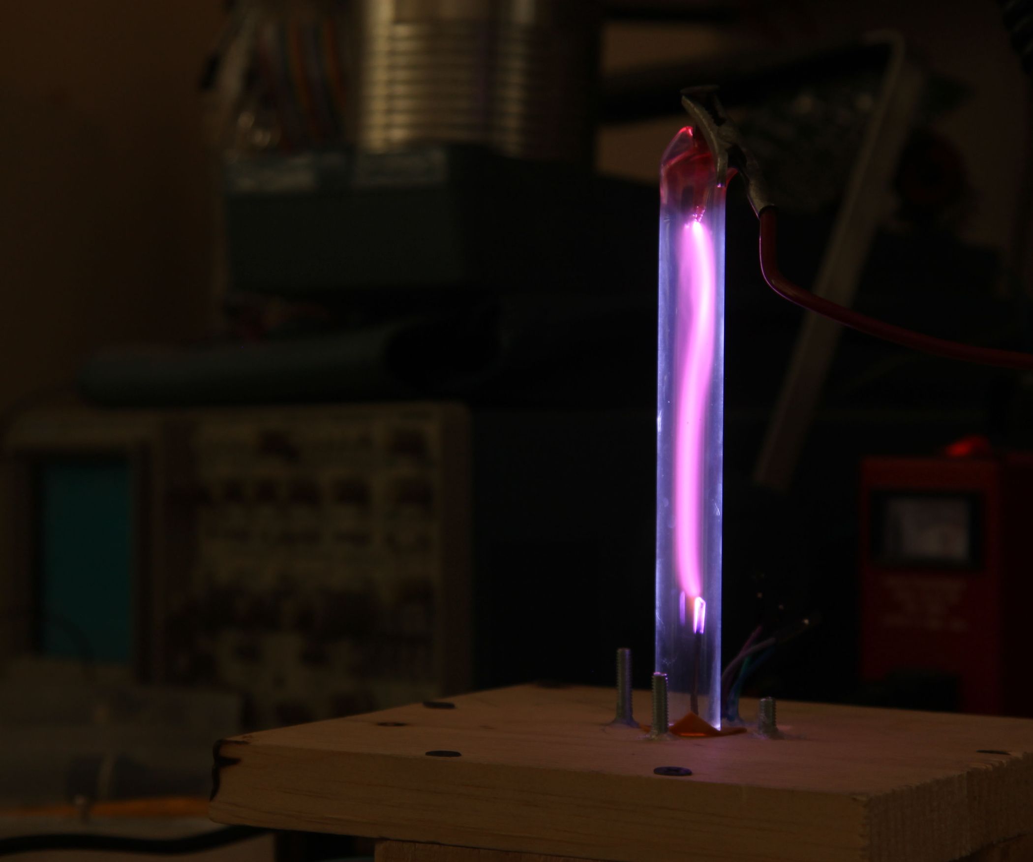 DIY Cathode Ray Tube: Interacting With Electrons : 12 Steps (with ...