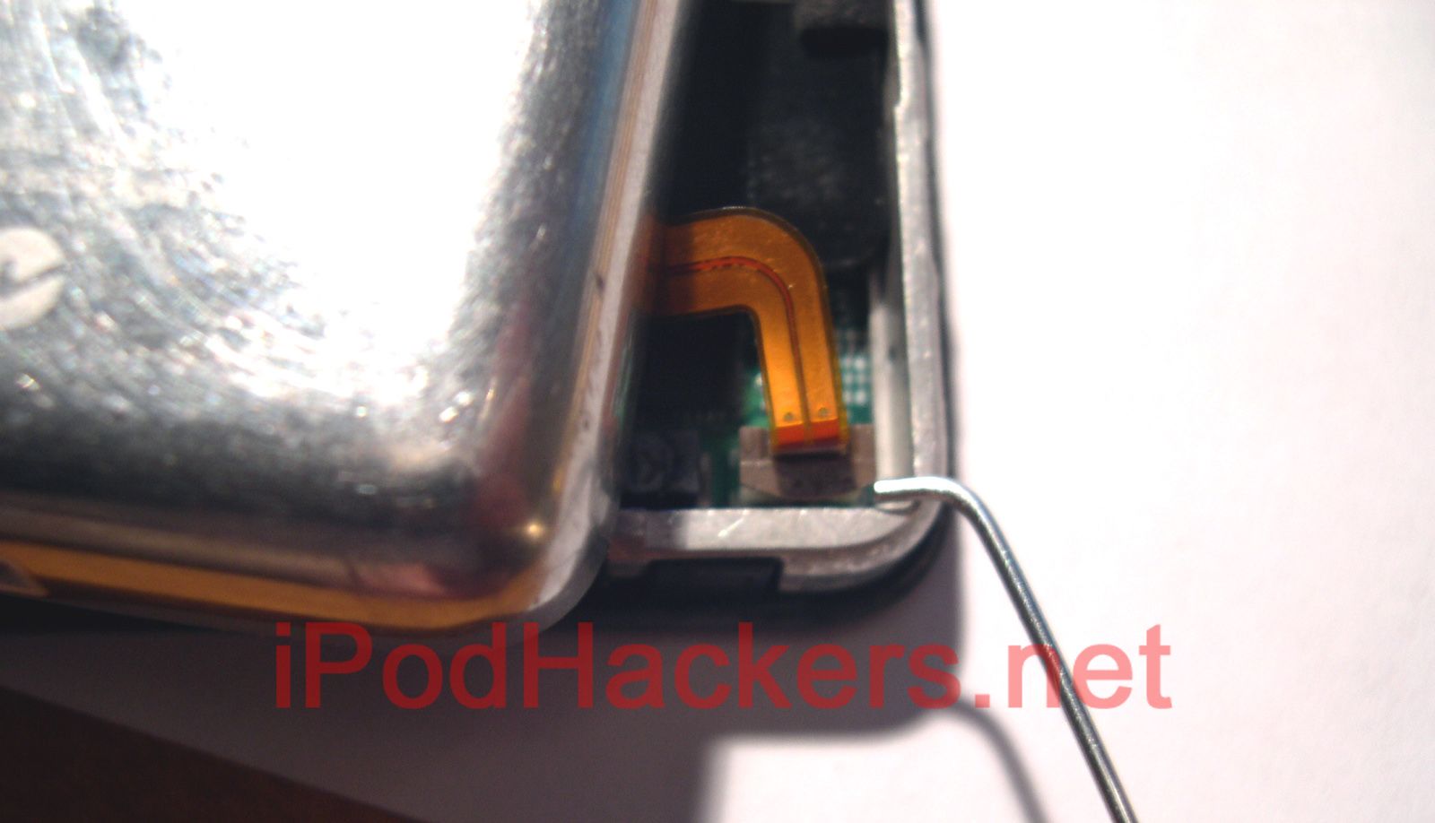 Mod Your 5G Video IPod With Internal Bluetooth : 8 Steps (with Pictures ...