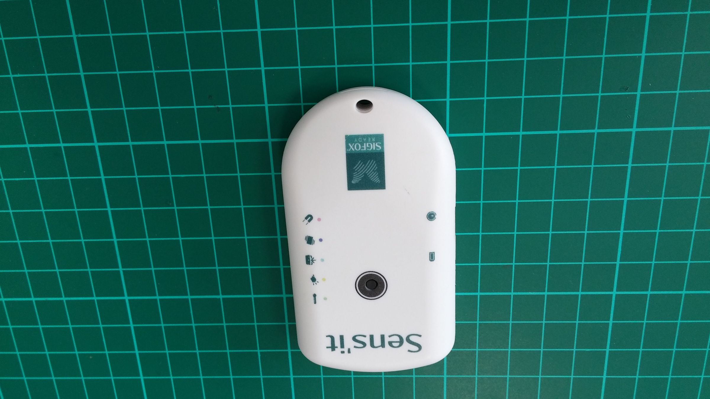 Lights Automation With a Sens'it and a Smart Plug : 5 Steps - Instructables