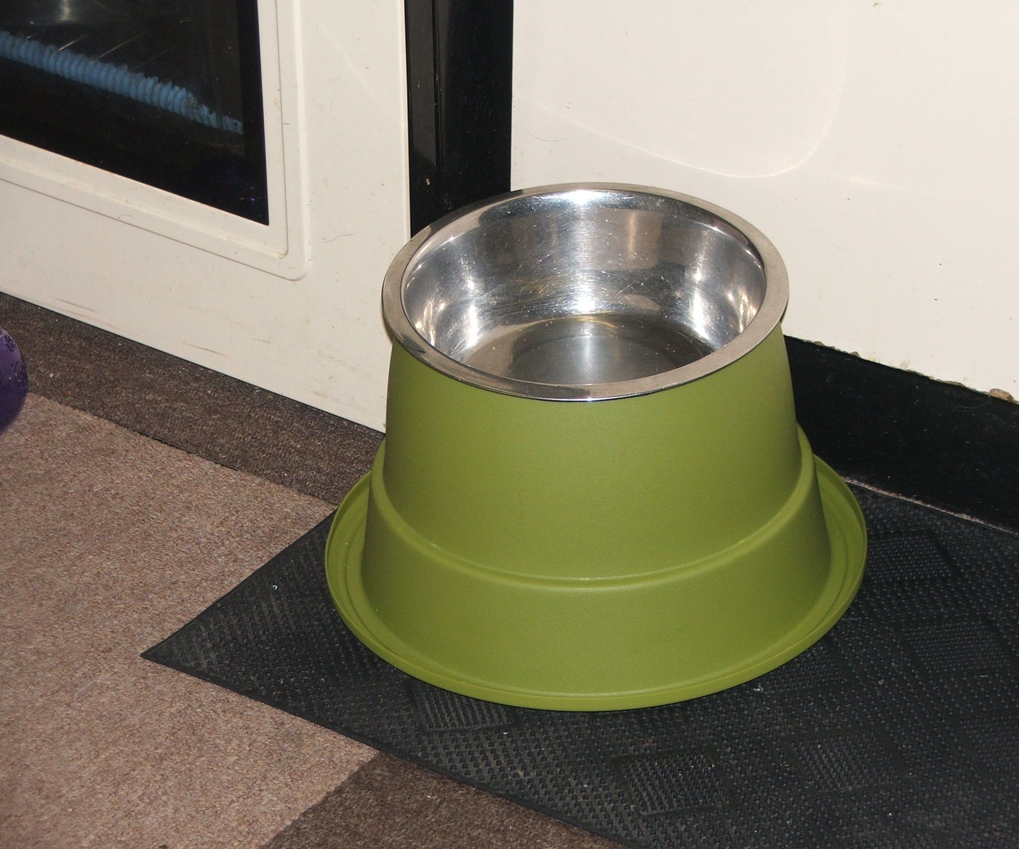 Plantpot Dog Dishes : 3 Steps (with Pictures) - Instructables