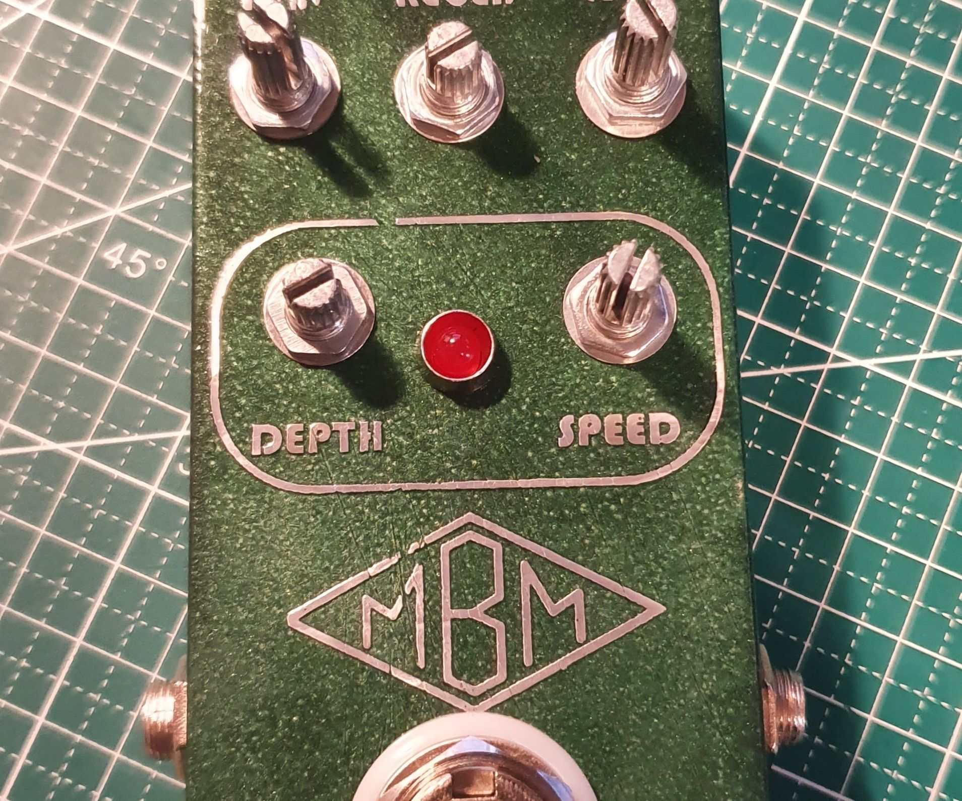 DIY Guitar Effect : 8 Steps - Instructables