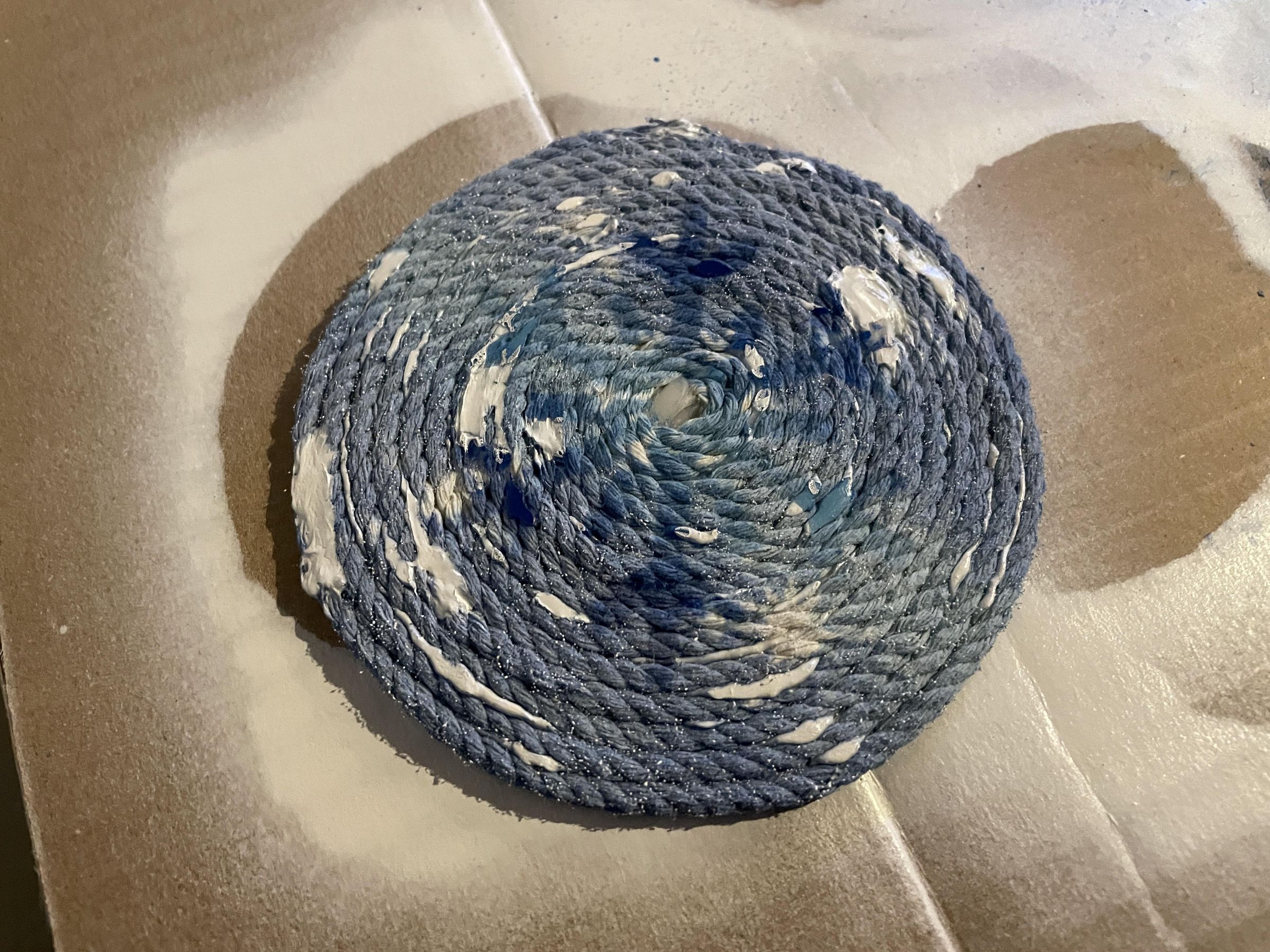 Cool Snowflake Coasters! : 4 Steps (with Pictures) - Instructables