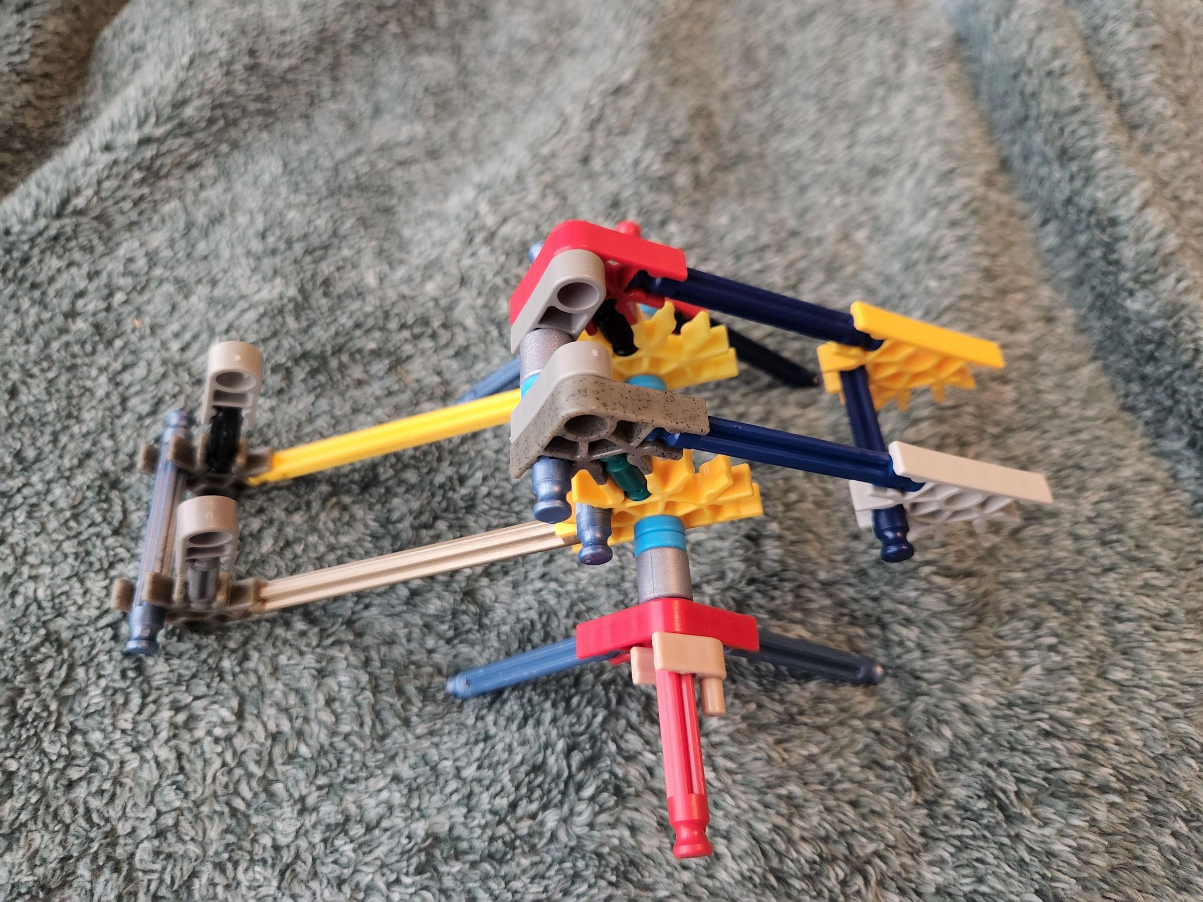 Vertical Knex Binary Counter/Adder : 8 Steps - Instructables