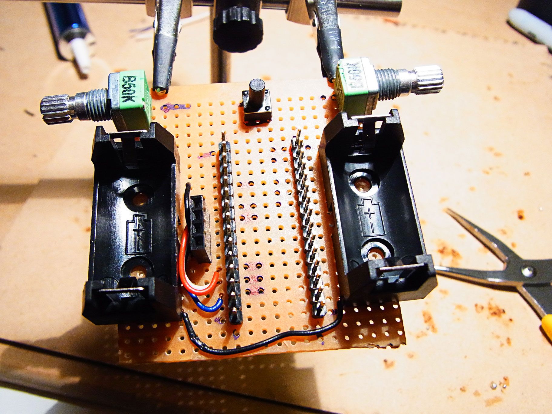 Haptic Proximity Module (HPM) for Low Vision Users : 9 Steps (with ...