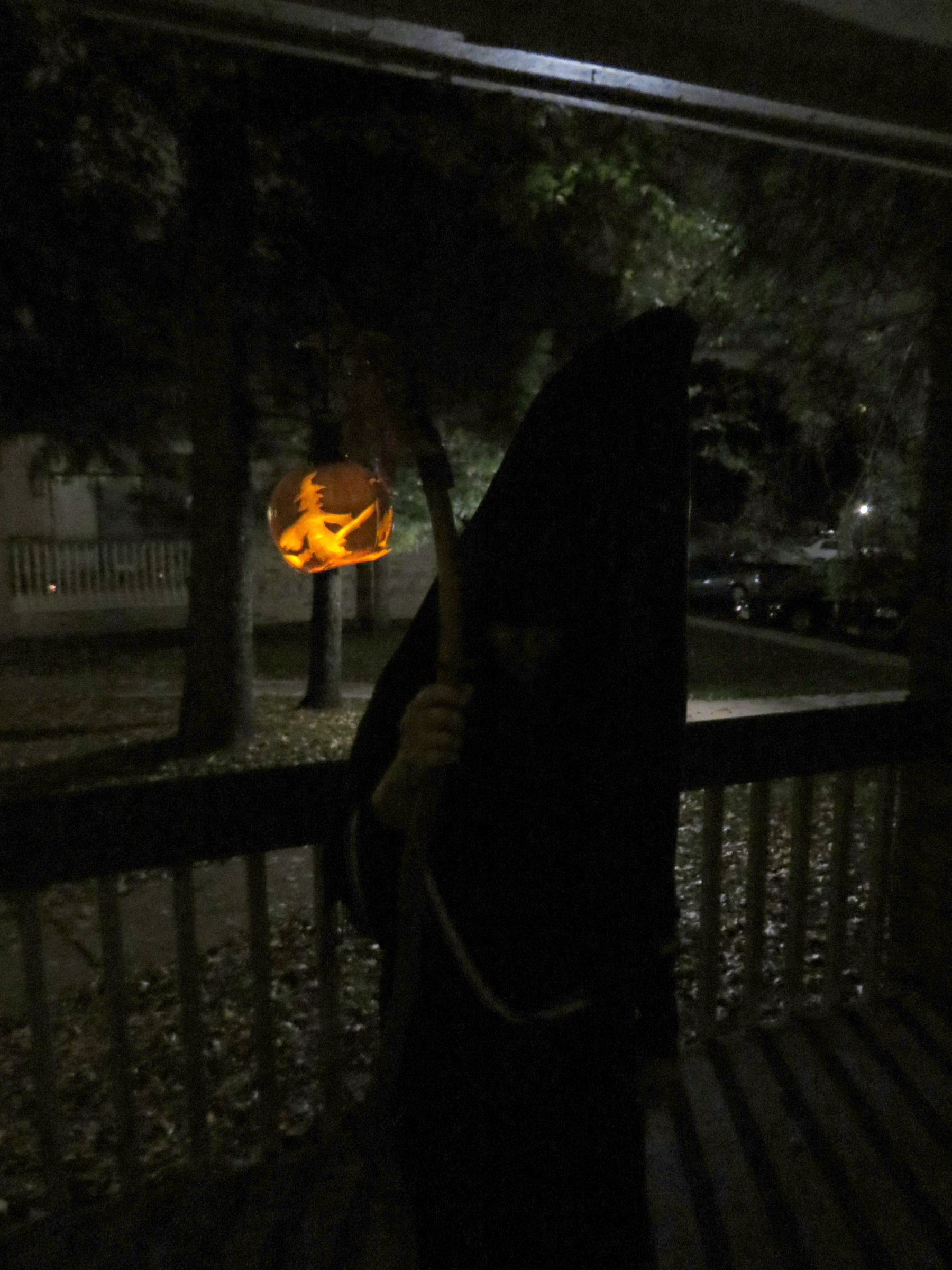 Wicked Witch Pumpkin Lantern Staff : 4 Steps (with Pictures ...