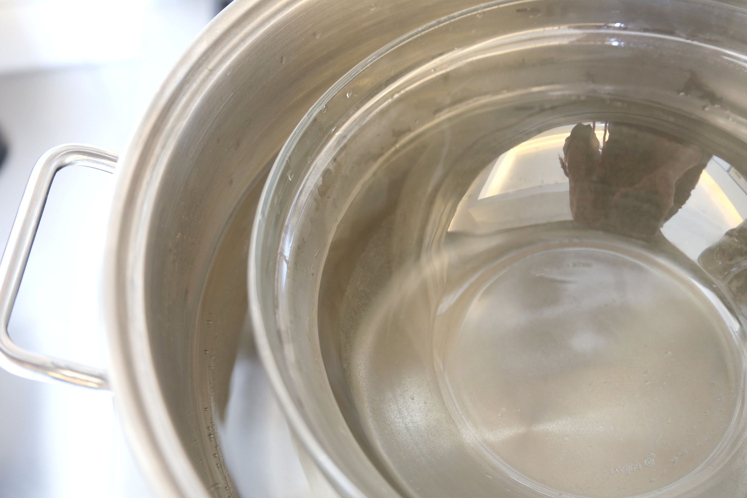 How to Distill Water : 6 Steps (with Pictures) - Instructables