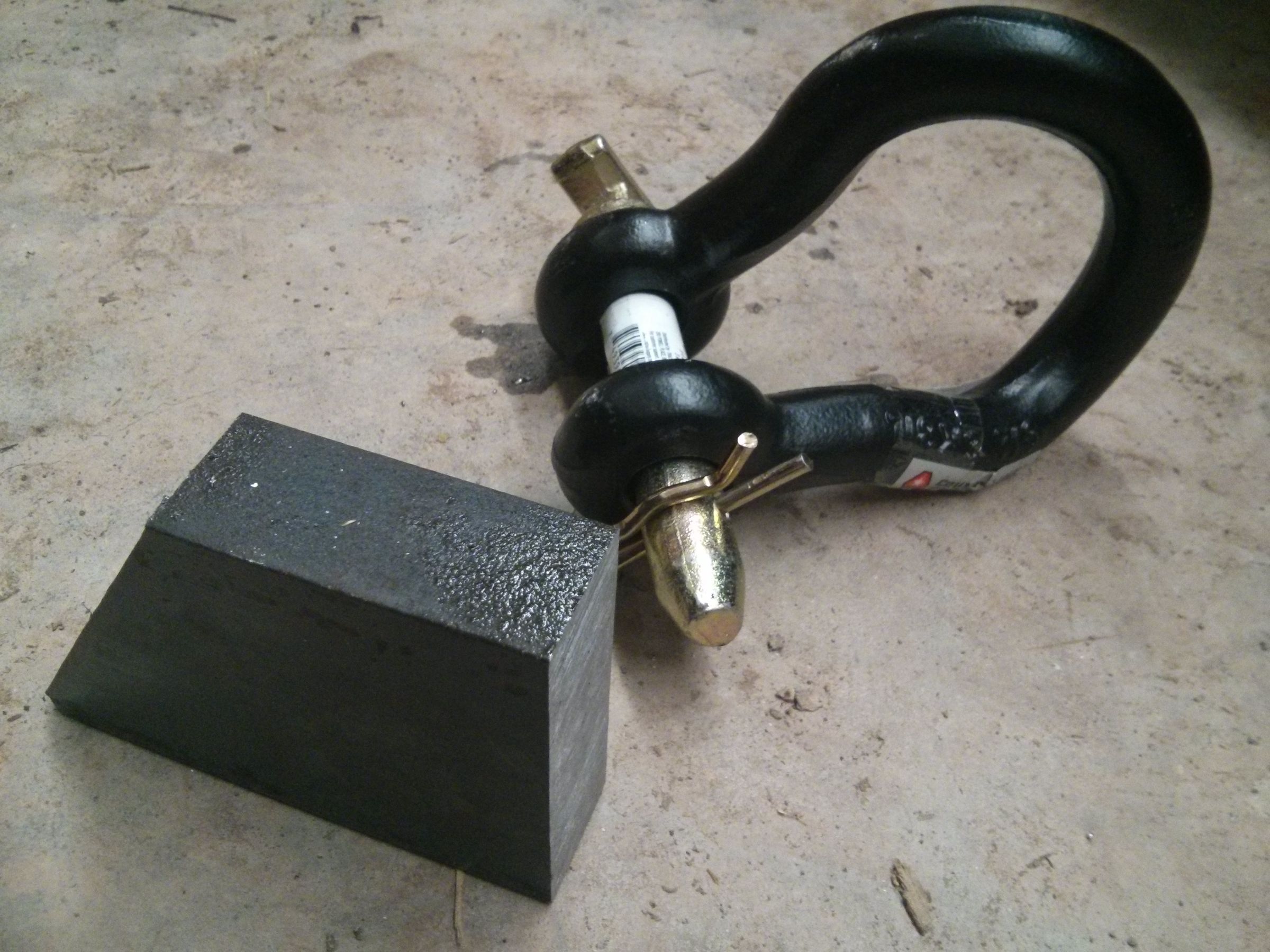 Tractor Bucket Attachment Point (Let's Lift Heavy Stuff!) : 8 Steps ...