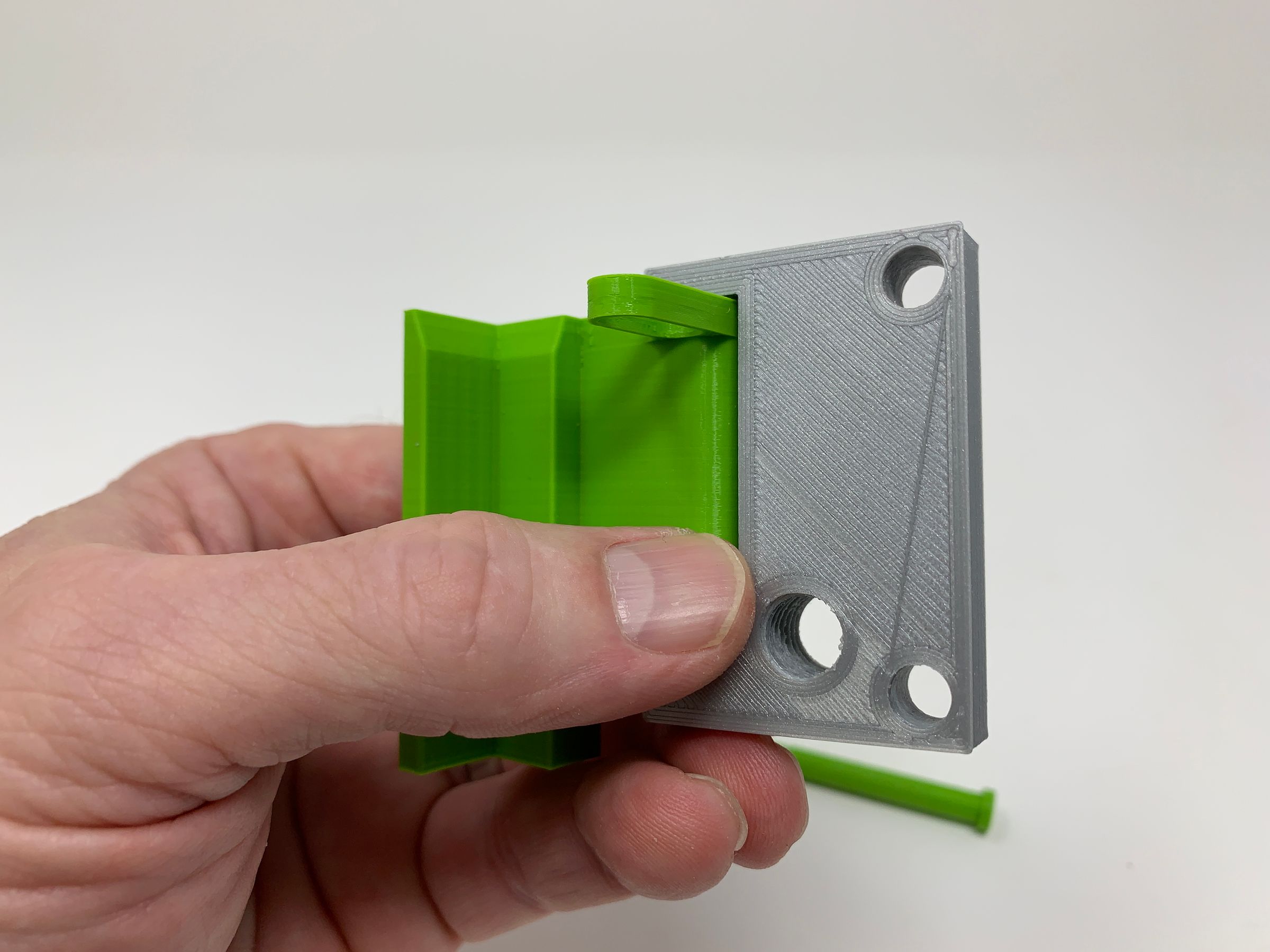 Pink and Green Domino Machine II : 5 Steps (with Pictures) - Instructables