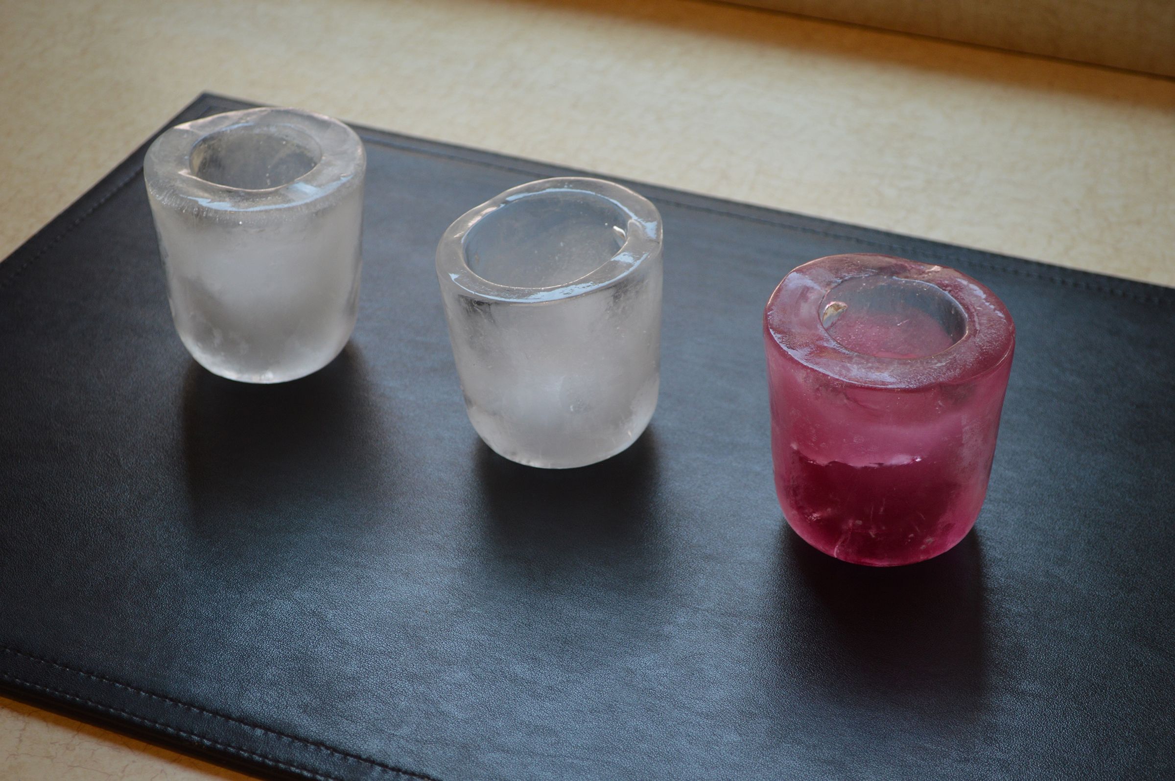 How to Make a Shot Glass Out of Ice : 4 Steps (with Pictures ...