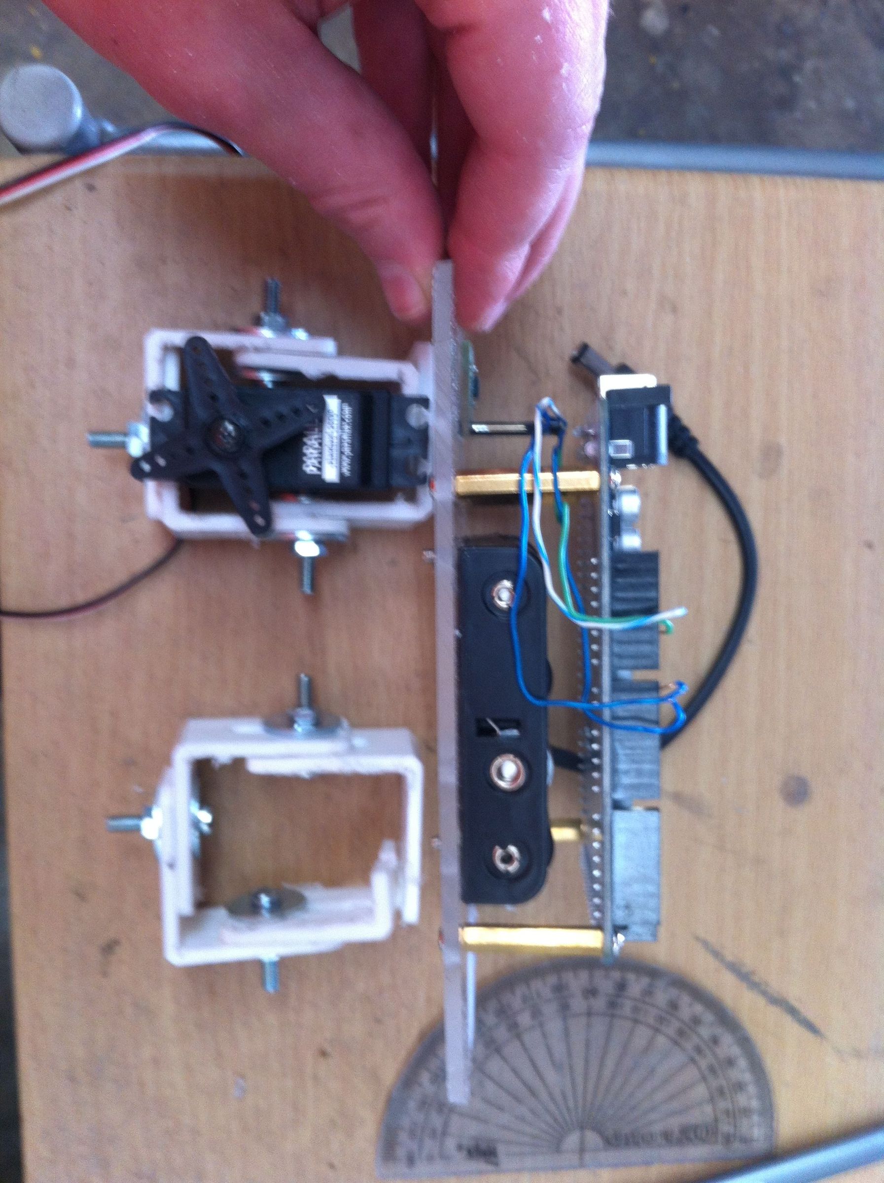 Arduino Biped : 8 Steps - Instructables