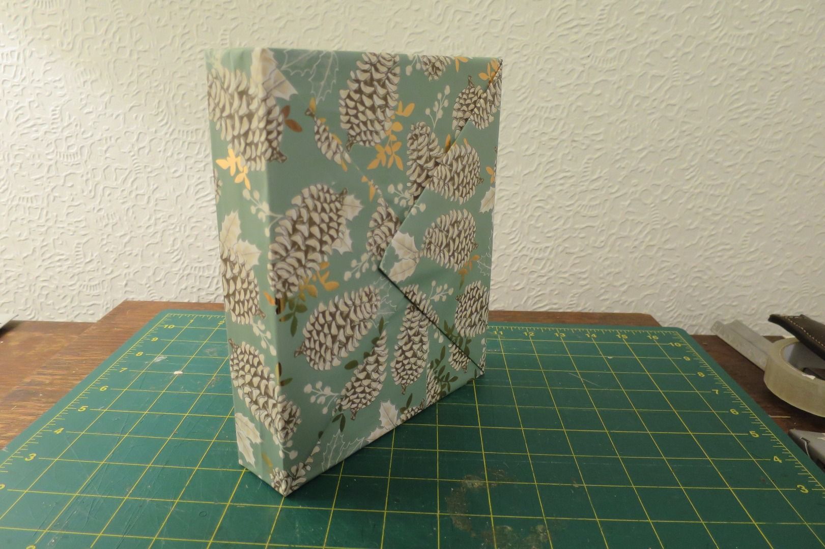 How to Make a Dogvent Calendar : 6 Steps (with Pictures) - Instructables