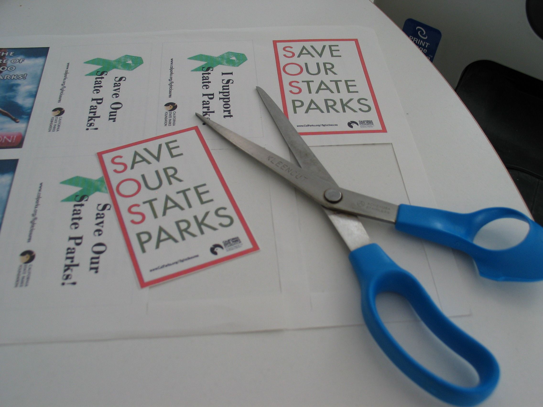 How to Make Your Own "Save Our State Parks" Buttons : 8 Steps ...
