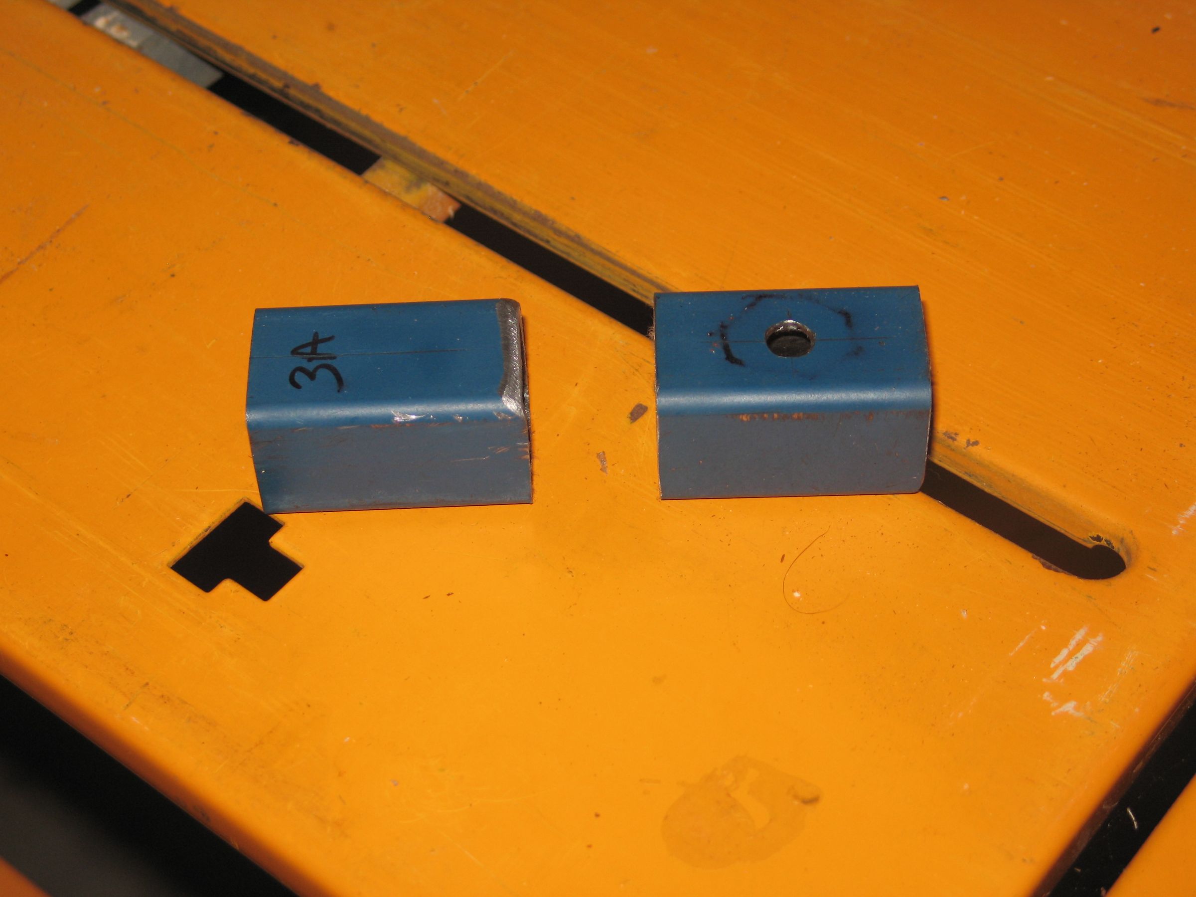 Sharpening Jig for Turning Chisels : 8 Steps (with Pictures ...