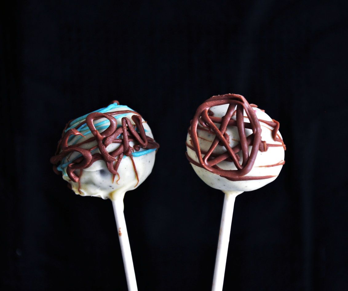 Supernatural Castiel Cake Pops : 8 Steps - Instructables