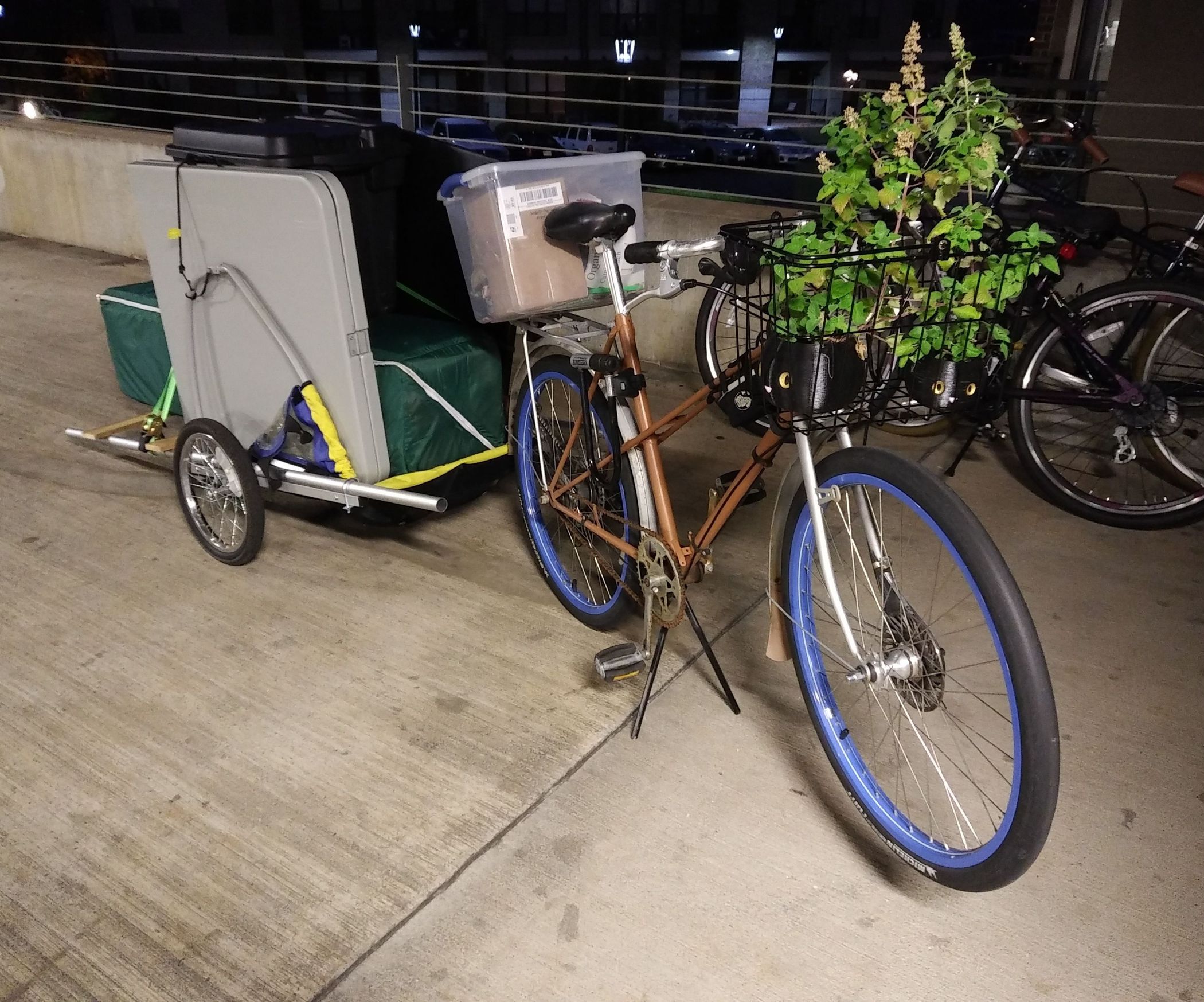 An Adjustable Bike Trailer for a Craft Booth : 5 Steps (with Pictures ...