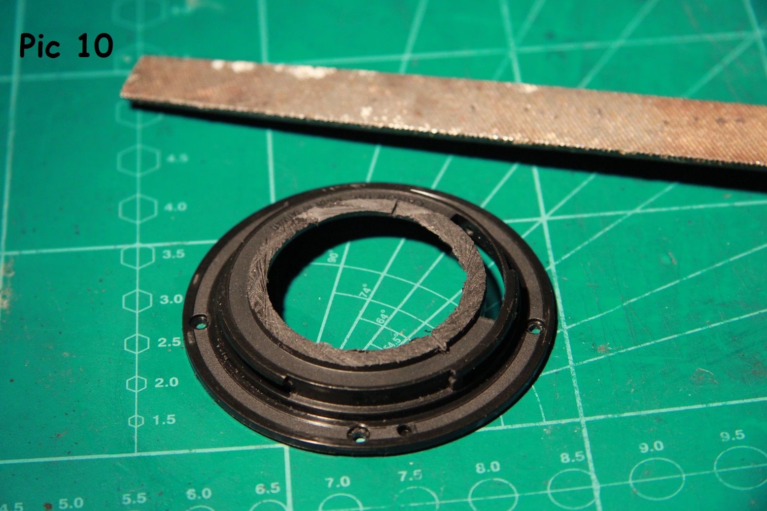 Canon EF-S 18-55mm. to EF Mount - UPDATED! : 6 Steps - Instructables