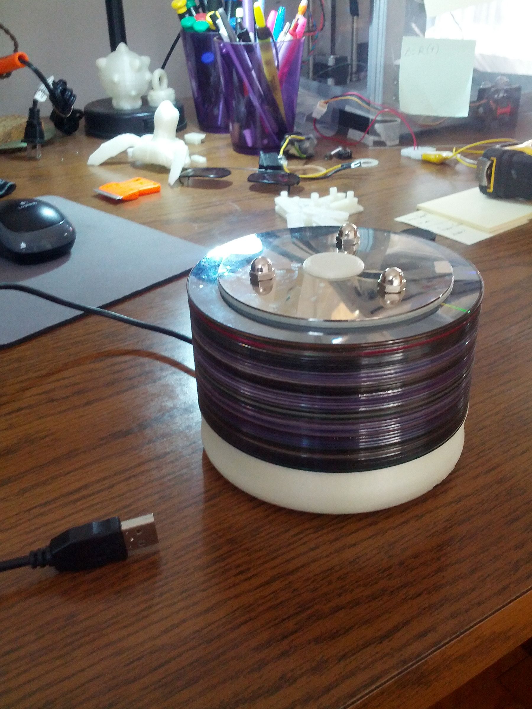 Touch Activated Recycled Glow in the Dark CD Lamp : 5 Steps (with ...