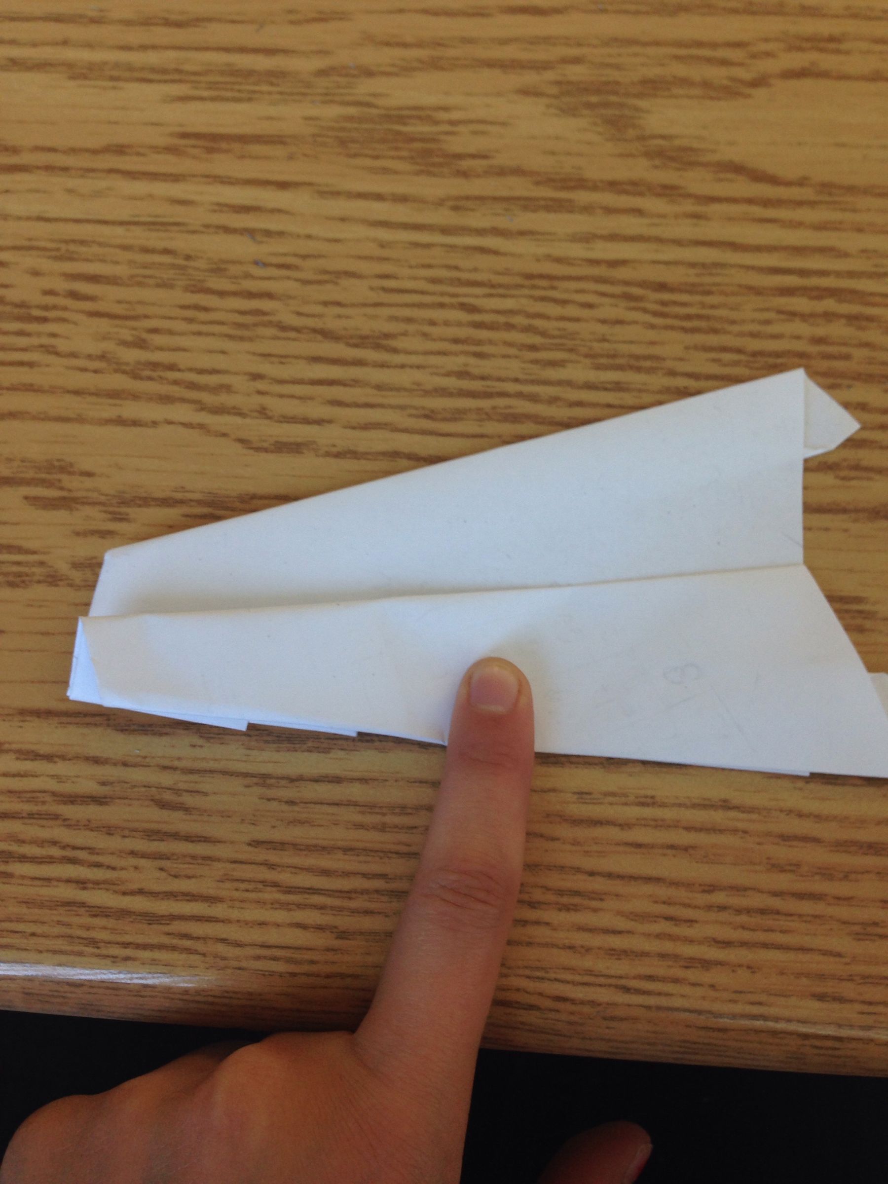 The Hammer (Paper Airplane) : 13 Steps - Instructables