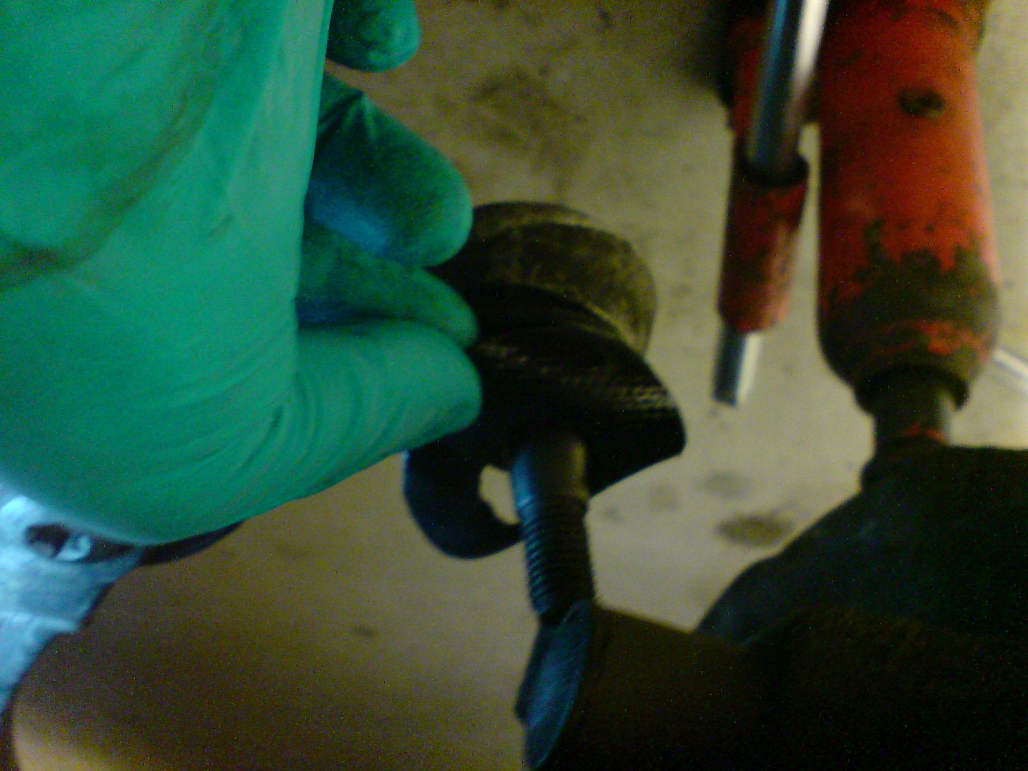 Repair a Ball Joint With a Bike Innertube : 6 Steps - Instructables