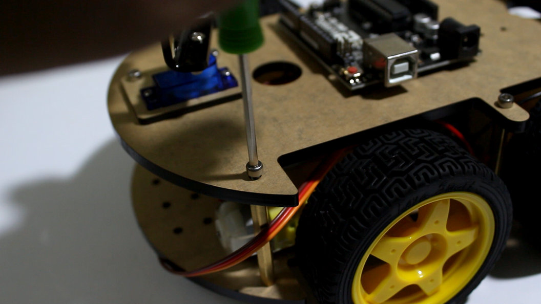 Smartphone Controlled Arduino Robot : 10 Steps (with Pictures ...