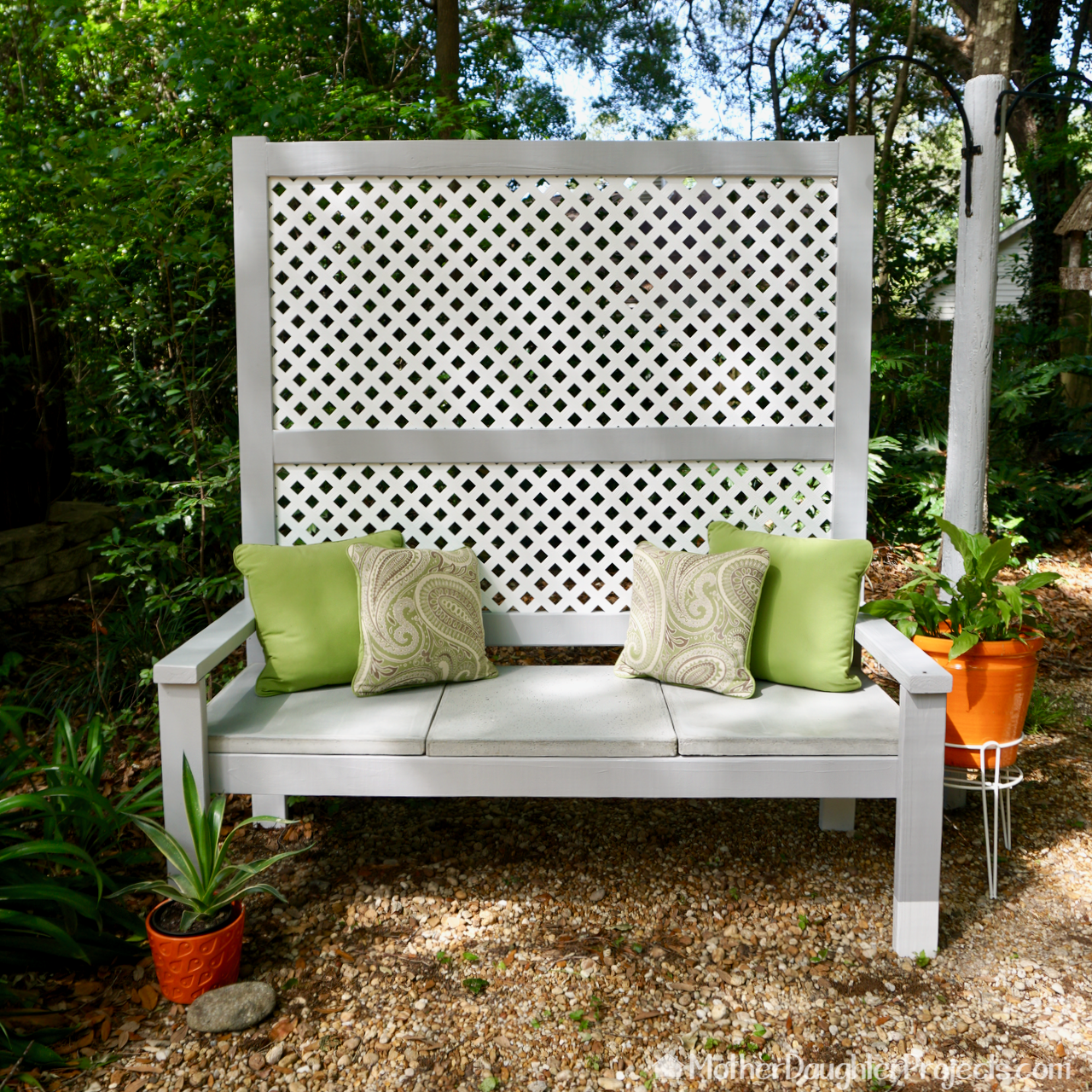 Outdoor Privacy Bench With Concrete Seat : 10 Steps (with Pictures ...