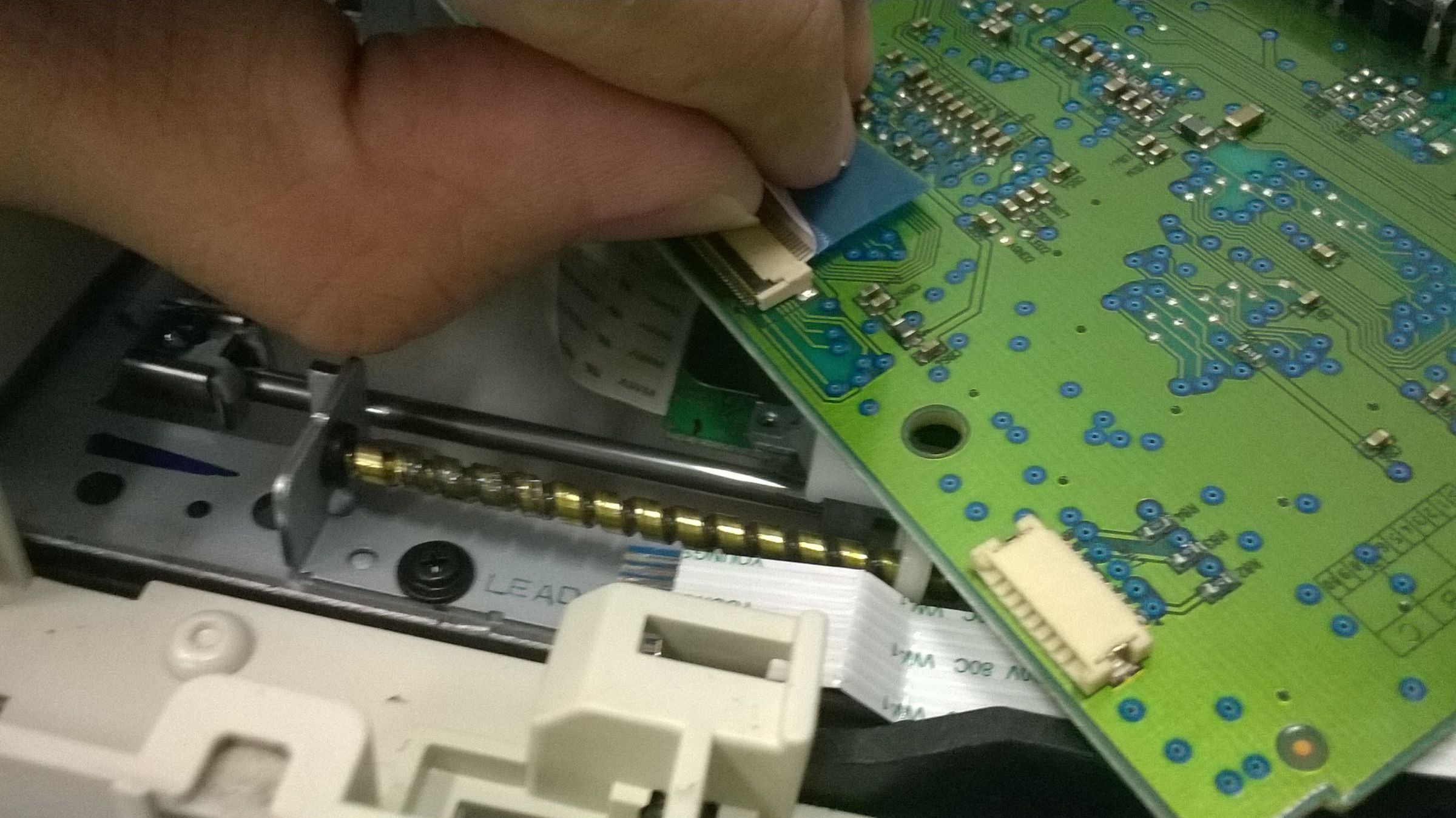 Disassembling a CD/DVD Reader and Reusing Its Parts : 12 Steps (with ...
