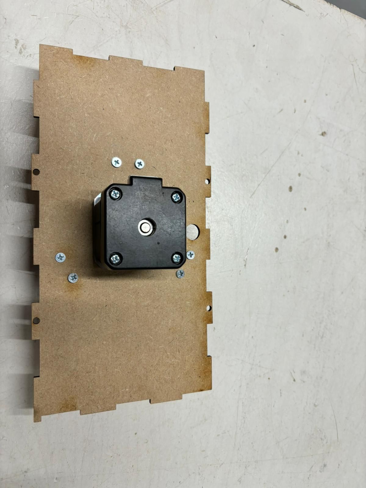 Automatic Card Dealer and Shuffler : 11 Steps (with Pictures ...