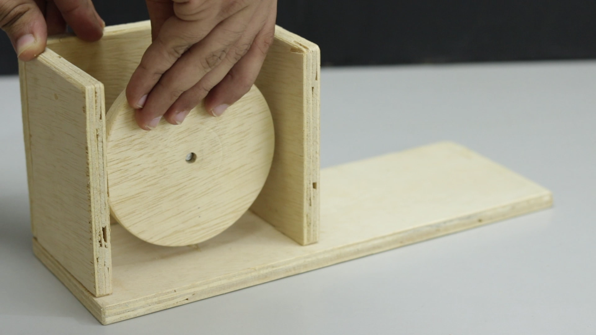 Electric Onion Slicer : 11 Steps (with Pictures) - Instructables