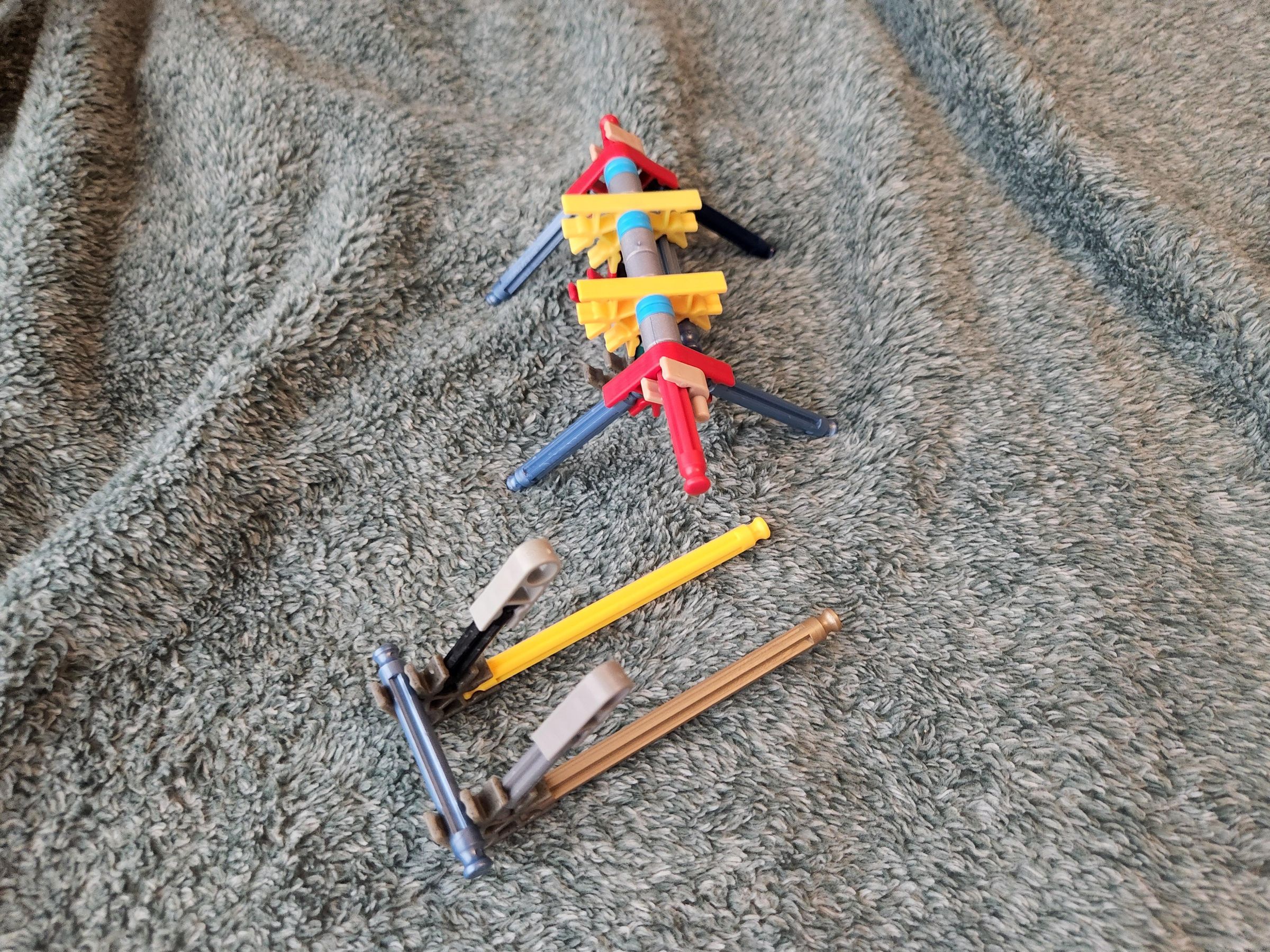 Vertical Knex Binary Counter/Adder : 8 Steps - Instructables