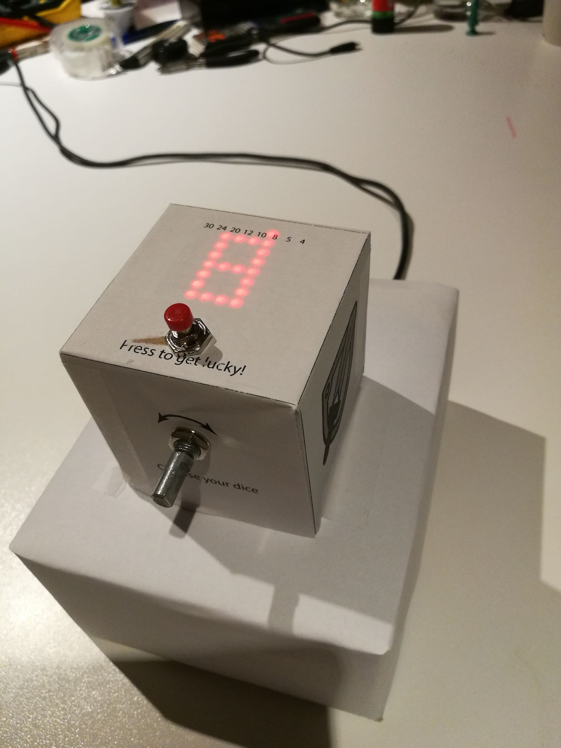 E-dice - Arduino Die/dice 1 to 6 Dice + D4, D5, D8, D10, D12, D20, D24 ...