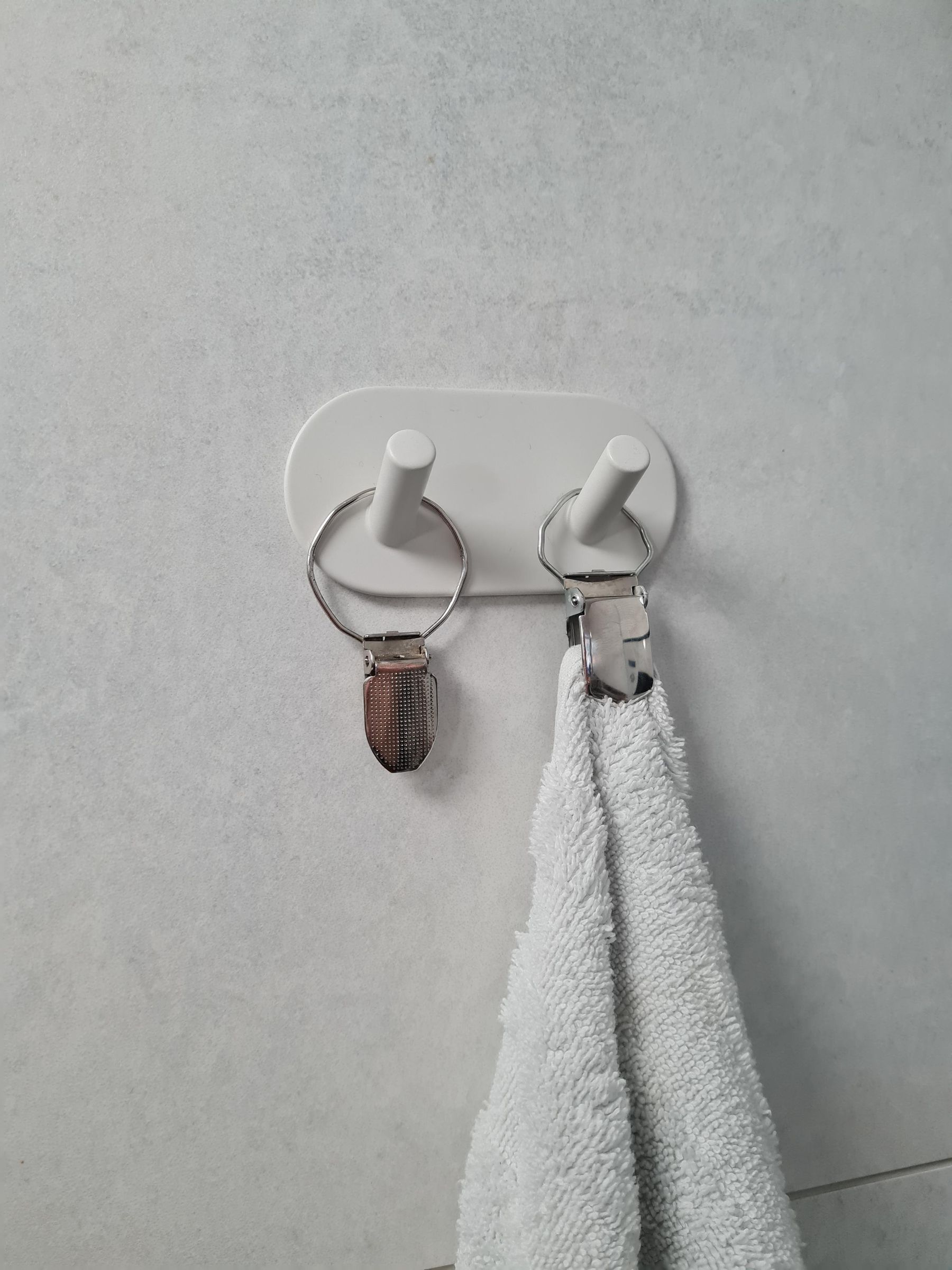 Towel Clips From Used Suspenders : 3 Steps - Instructables