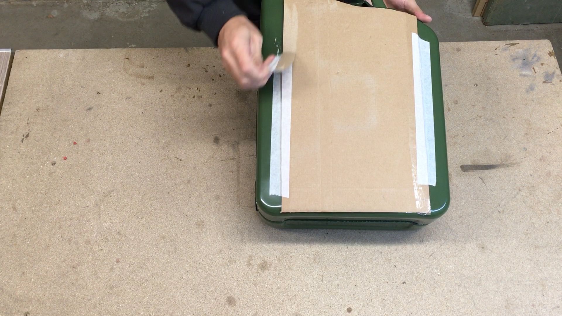 How to Make a Mini Bar From Jerry Can : 10 Steps (with Pictures ...