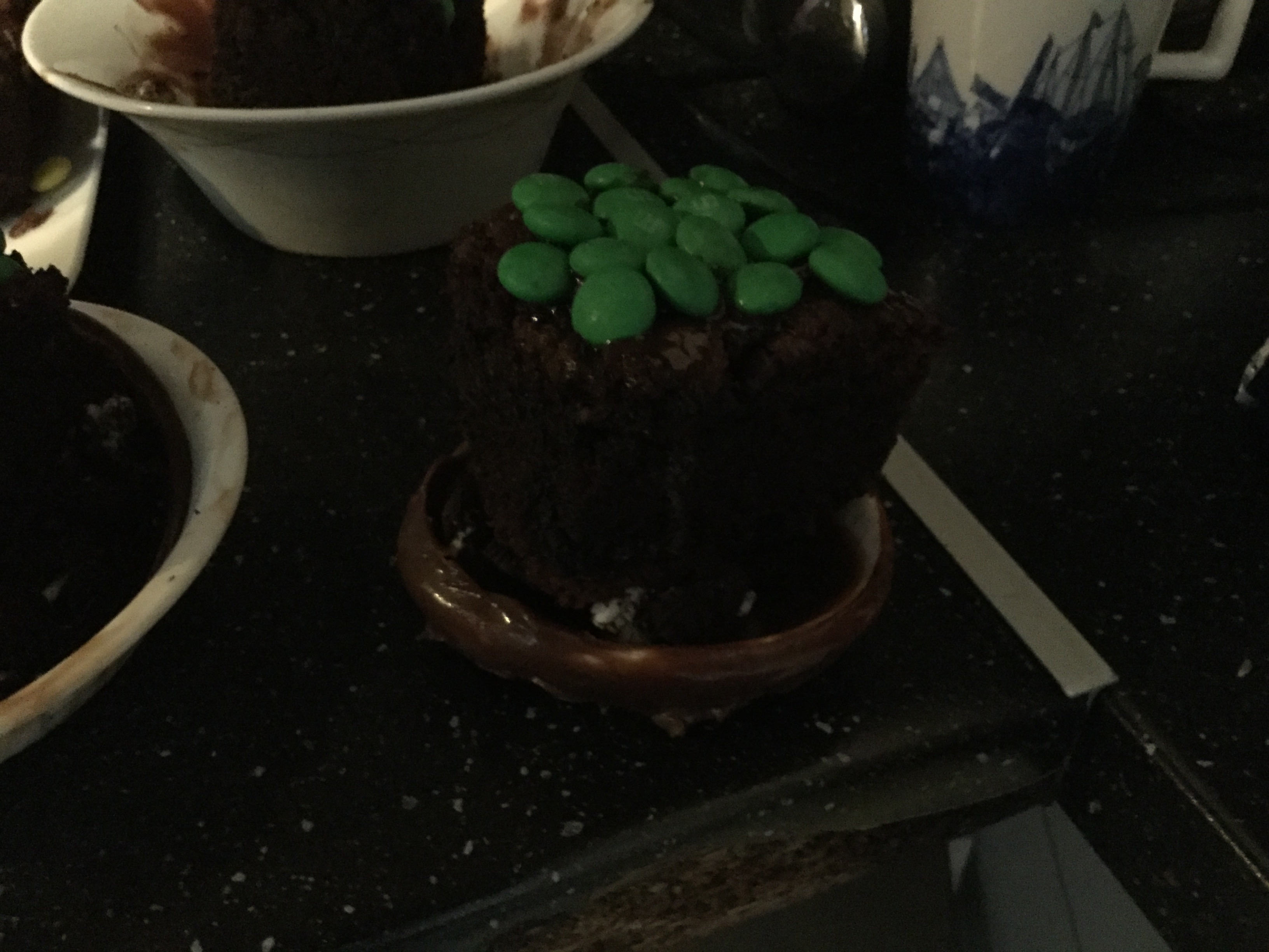 Minecraft Dirt Block Cake : 9 Steps - Instructables