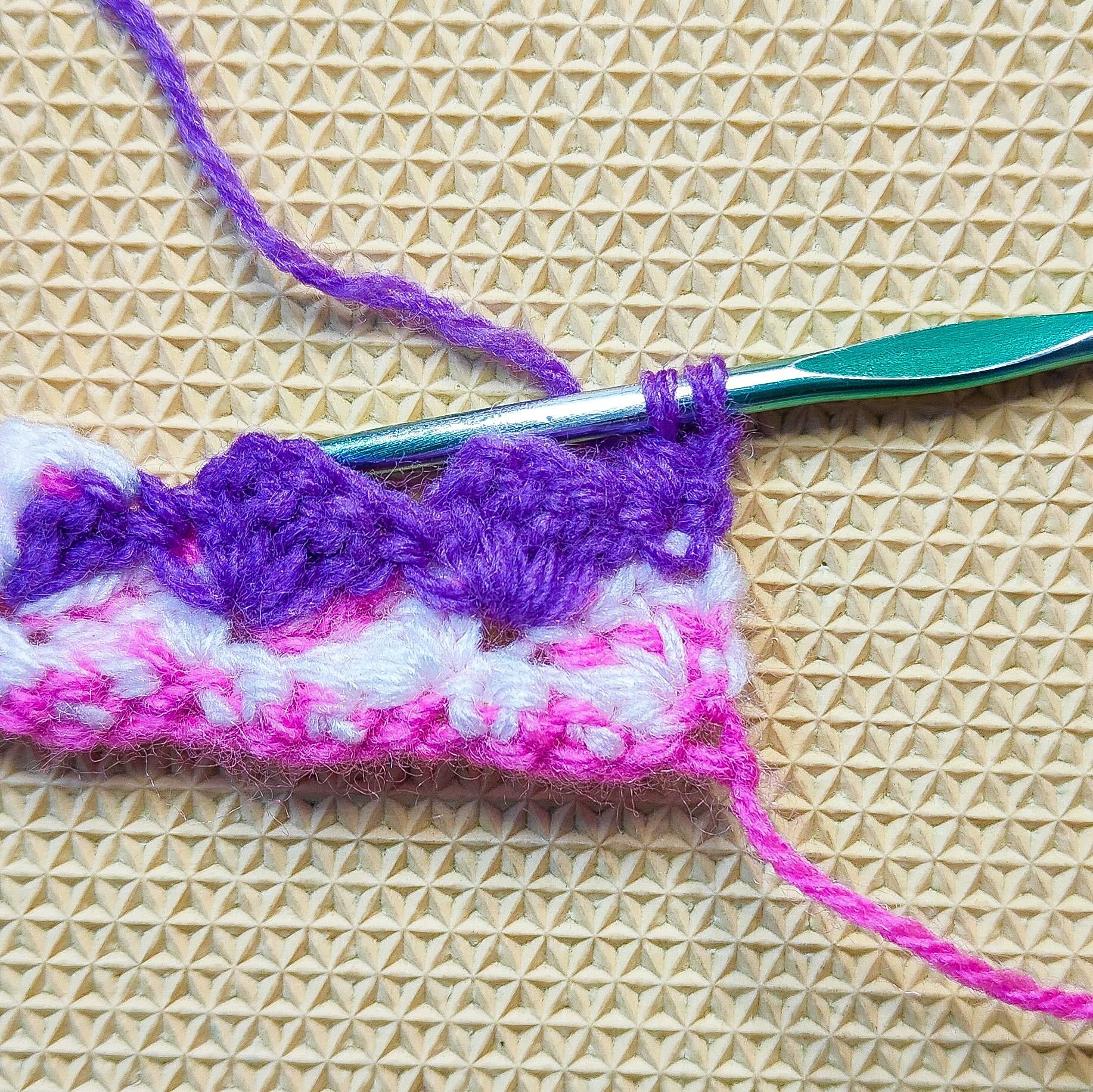 Easiest One Row Repeat Crochet Scarf Pattern : 6 Steps (with Pictures ...