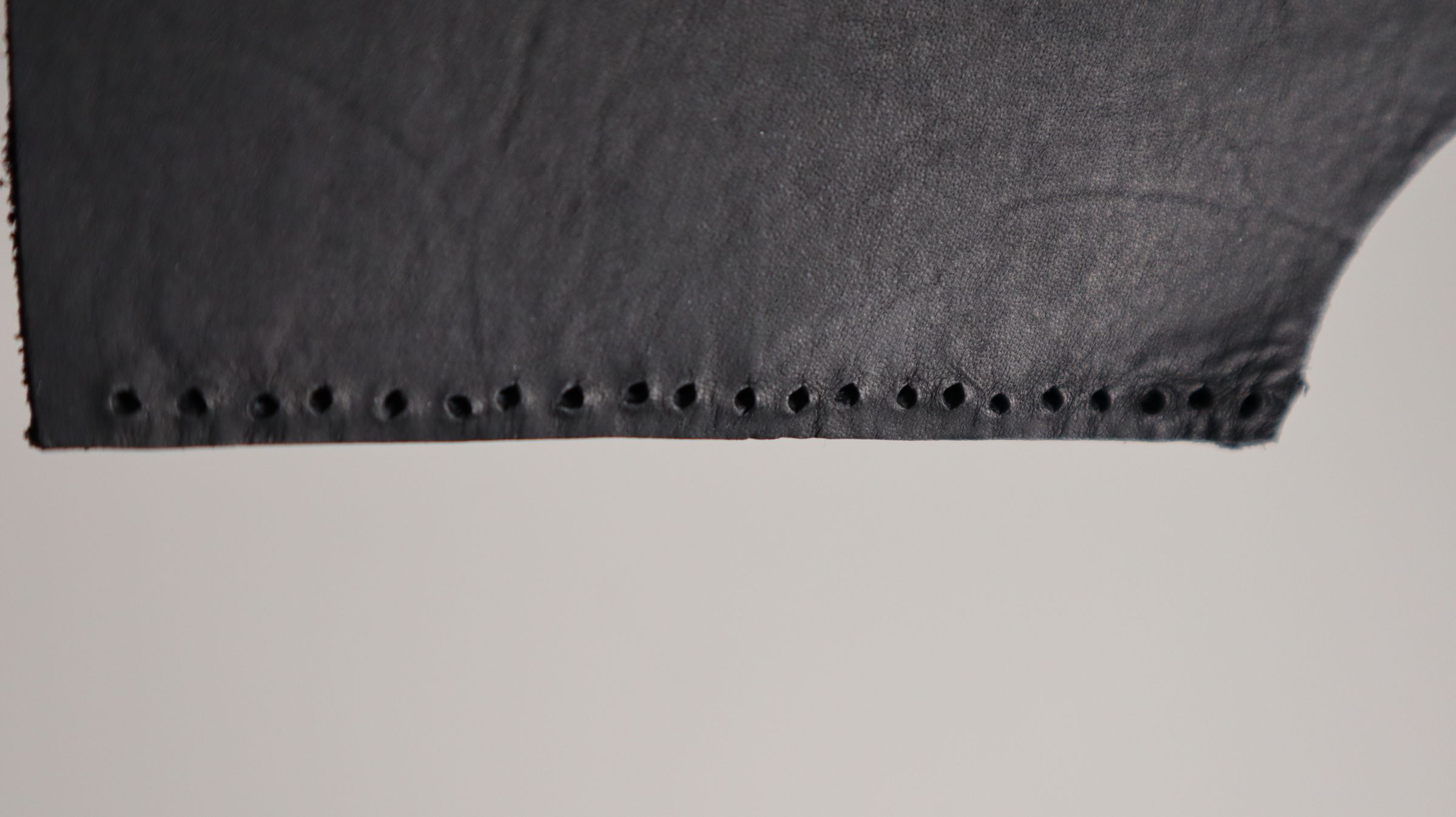 DIY Leather Dice Tower : 4 Steps - Instructables