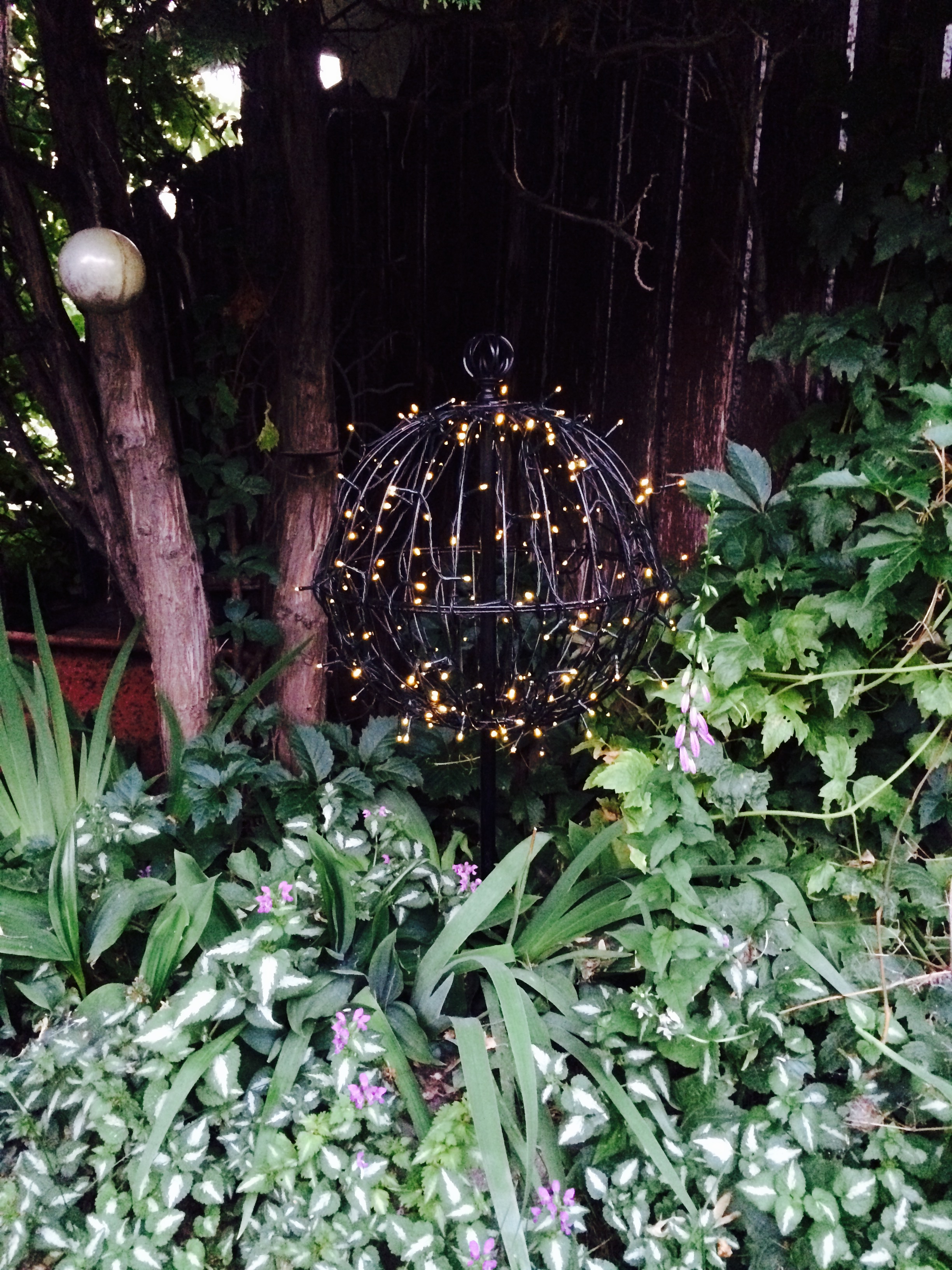 Garden Globe Solar Light : 9 Steps (with Pictures) - Instructables