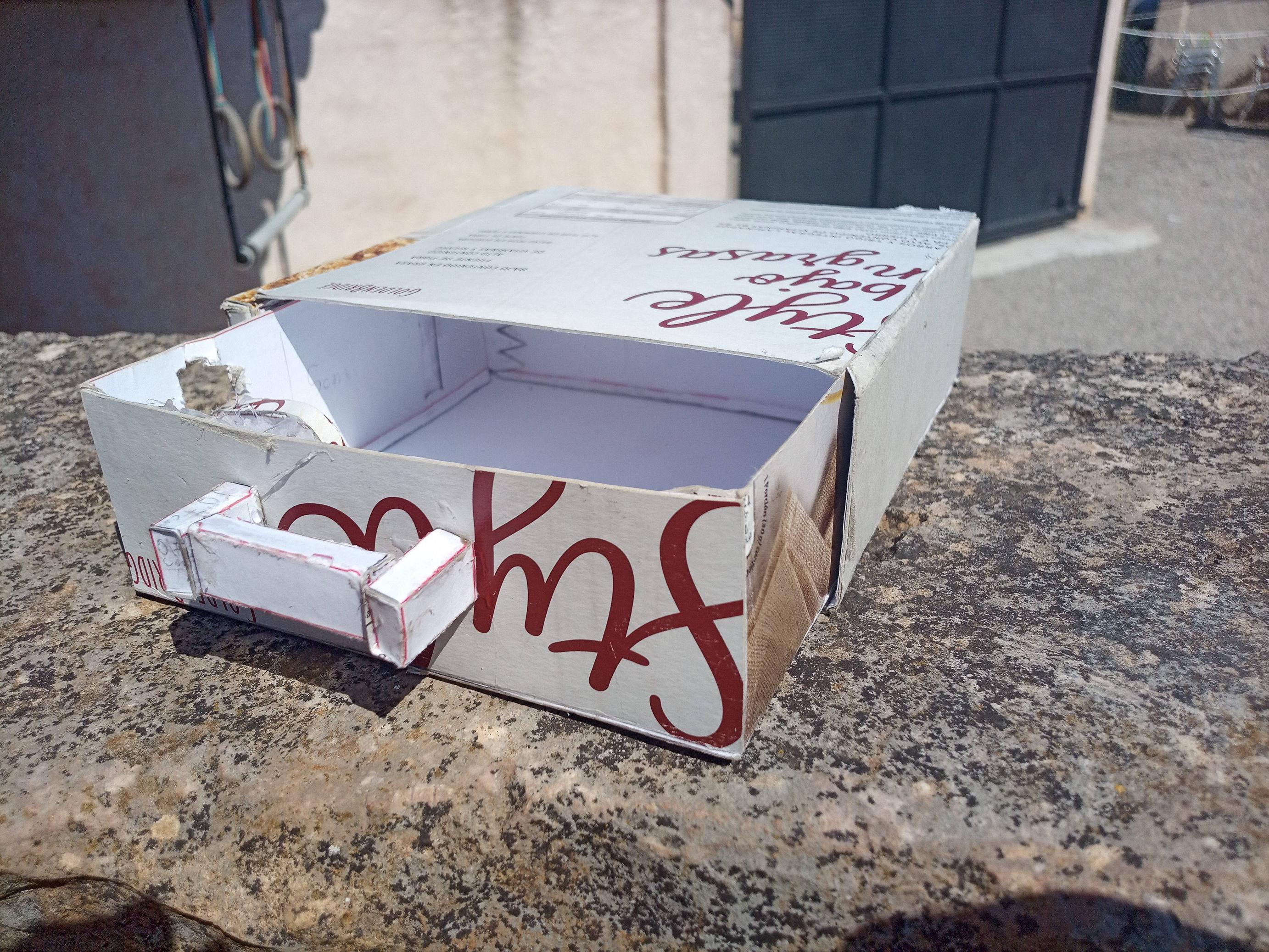 Private Storage Box With Functional Key Lock : 8 Steps - Instructables