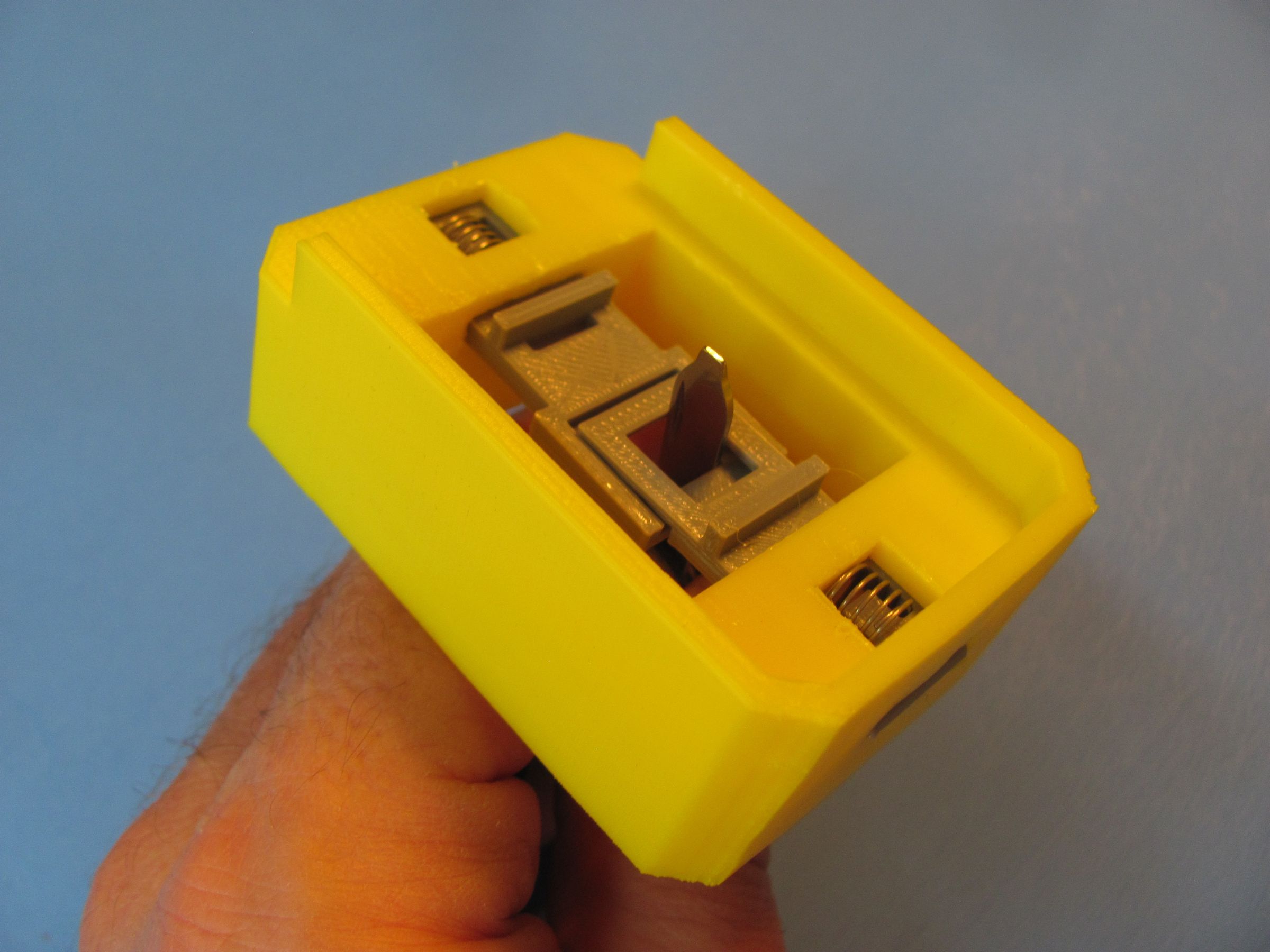 Phone Jack Secret Compartment : 7 Steps (with Pictures) - Instructables