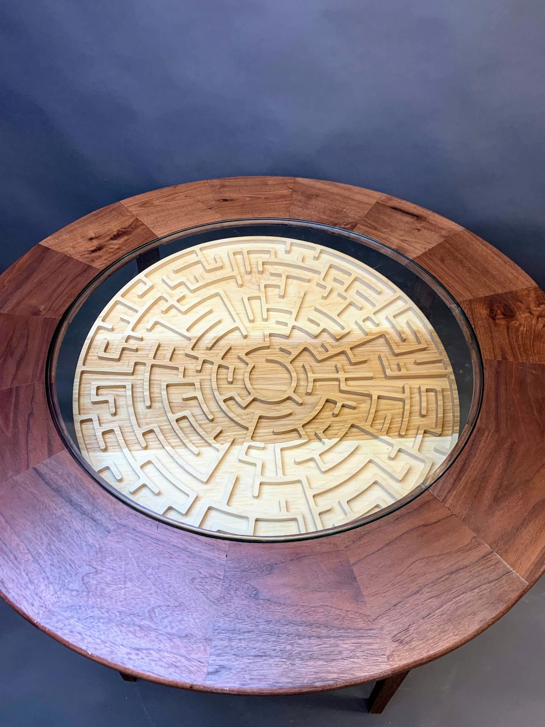 Maze Table That MOVES! : 7 Steps - Instructables