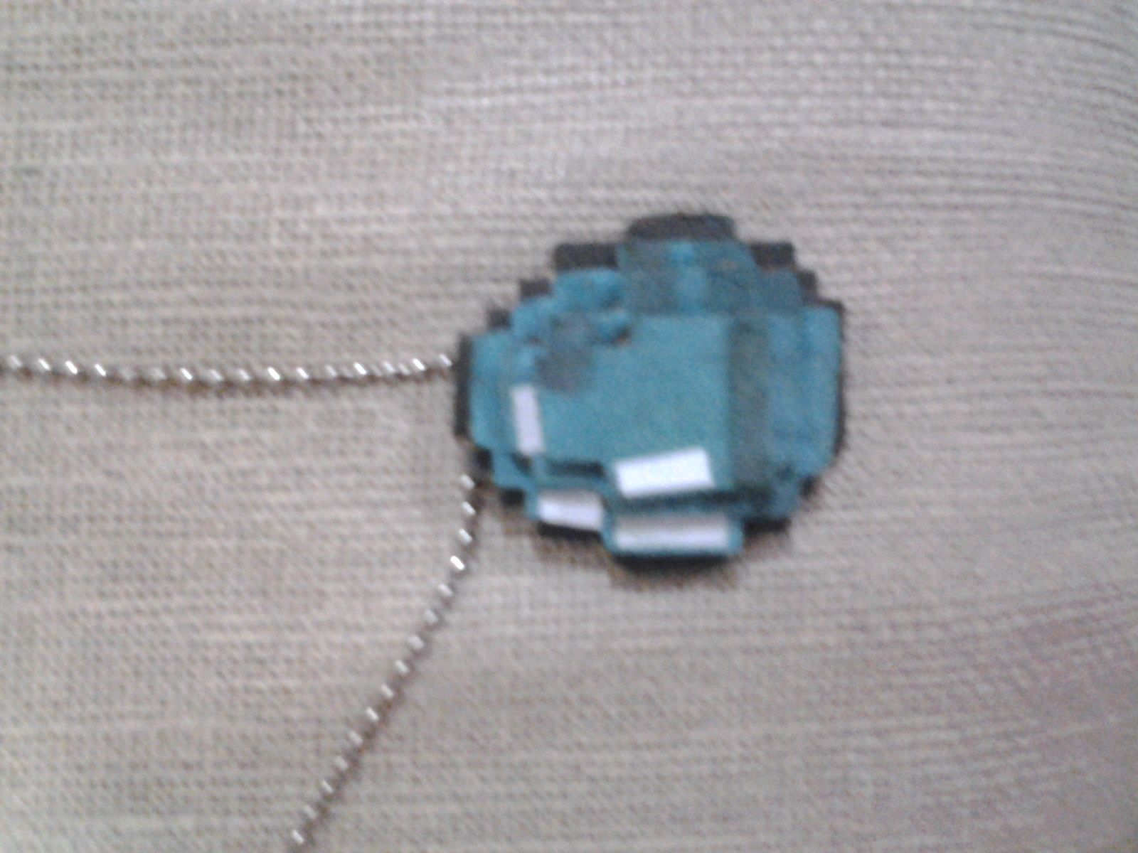 Minecraft Diamond Necklace : 6 Steps (with Pictures) - Instructables