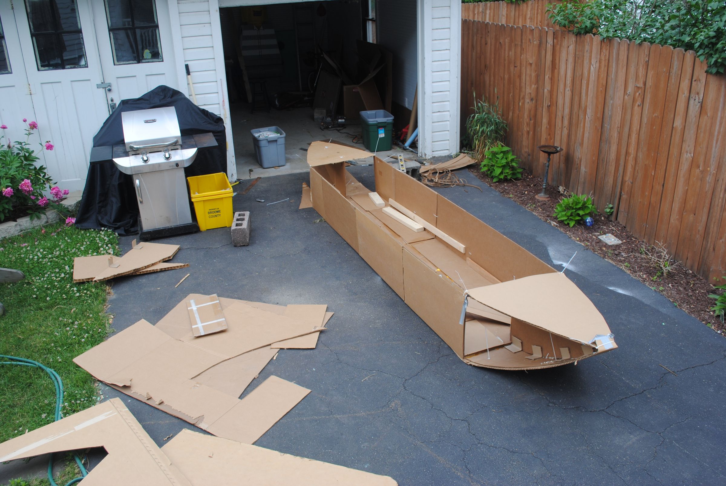 Make a Cardboard Dragon Boat! : 7 Steps (with Pictures) - Instructables